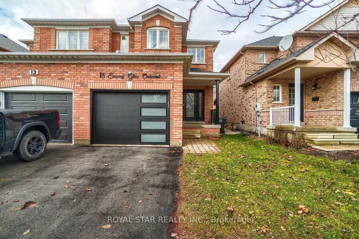 15 Sunny Glen Crescent, Brampton, ON L7A 1N5