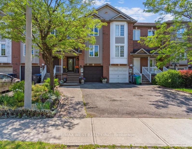 15 Wilmont Court, Brampton, ON L6X 4Y9