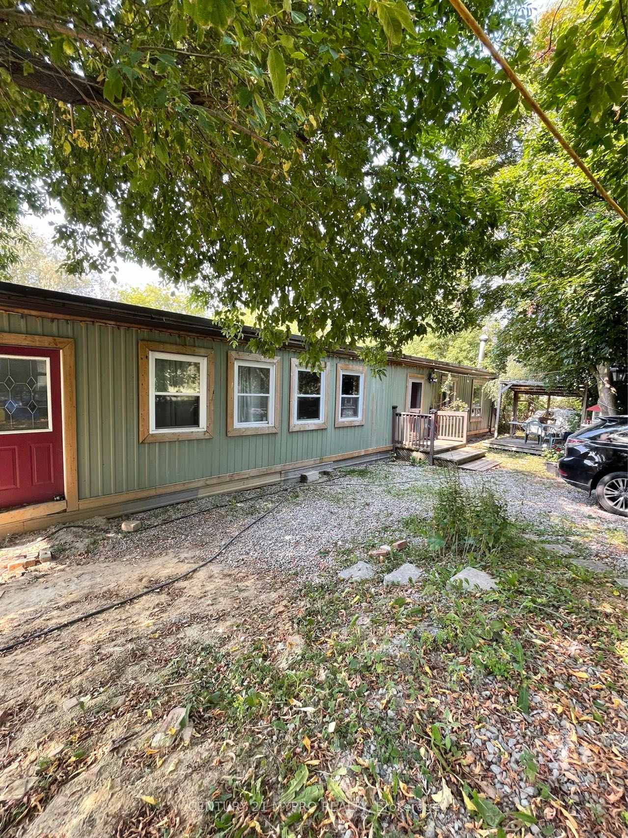 150 Pumphouse Road, King, ON L3Z 4A1