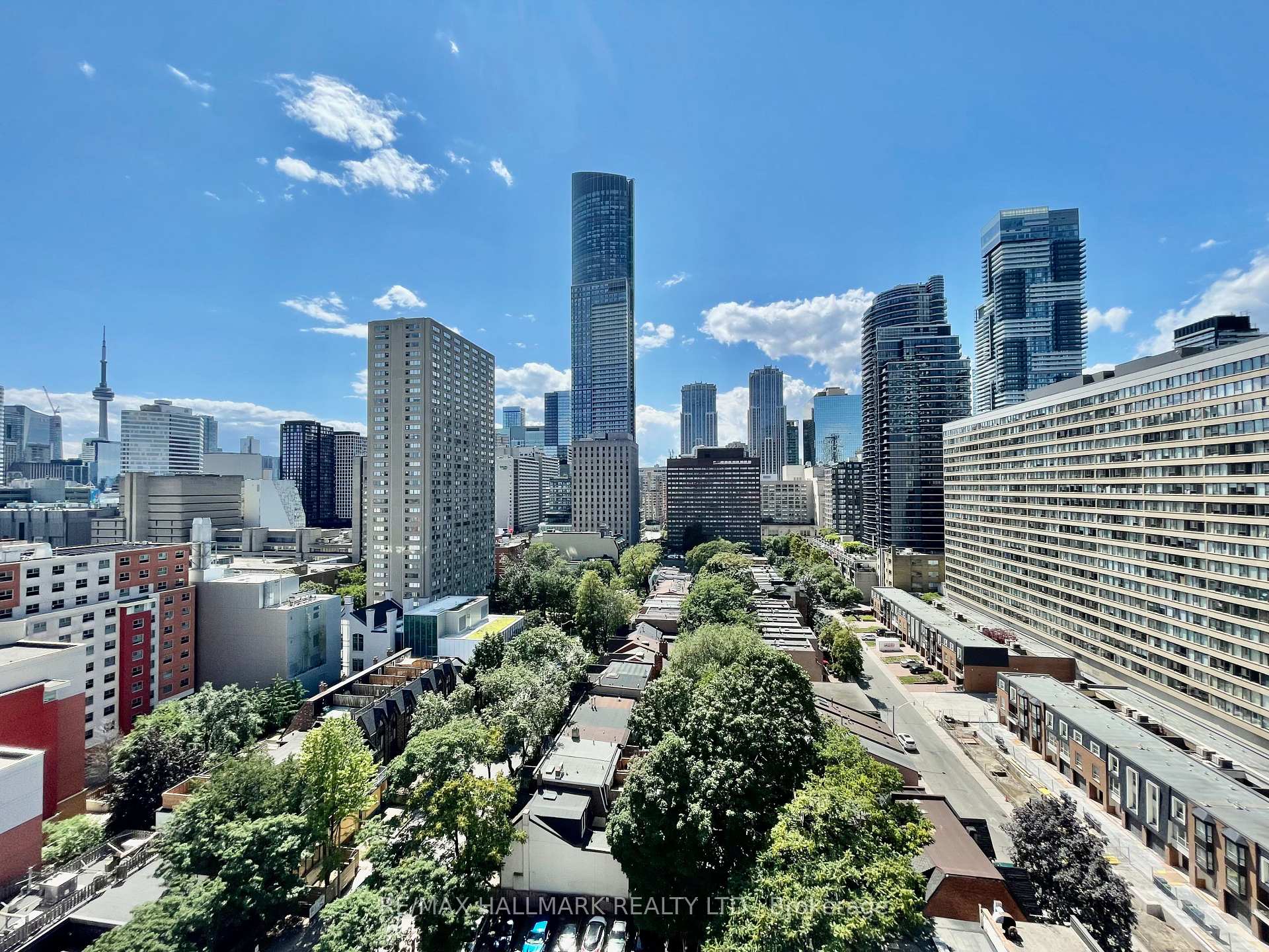 1501 - 365 Church Street, Toronto, ON M5B 0B5