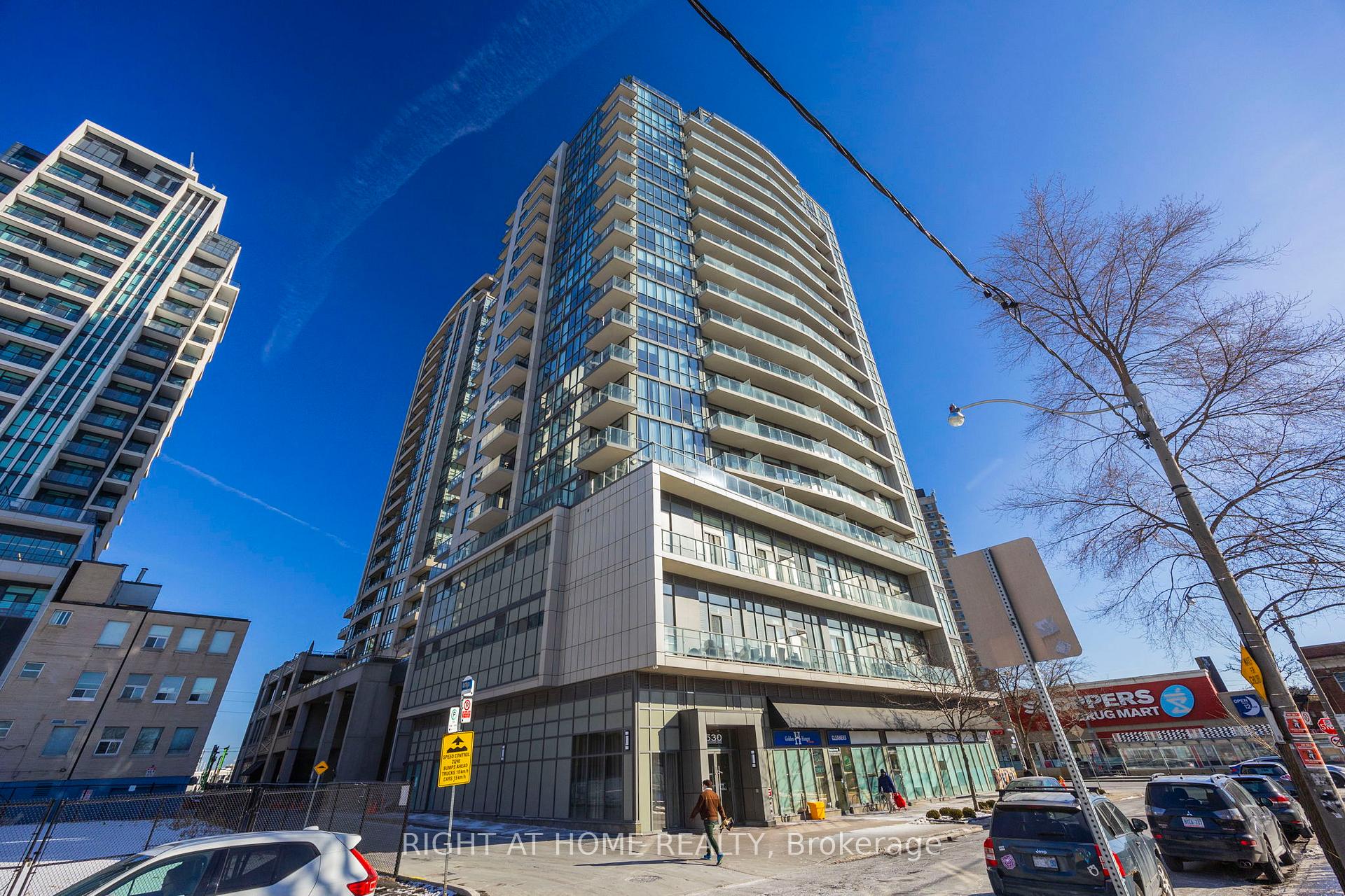 1503 - 530 St Clair Avenue, Toronto, ON M6C 0A2