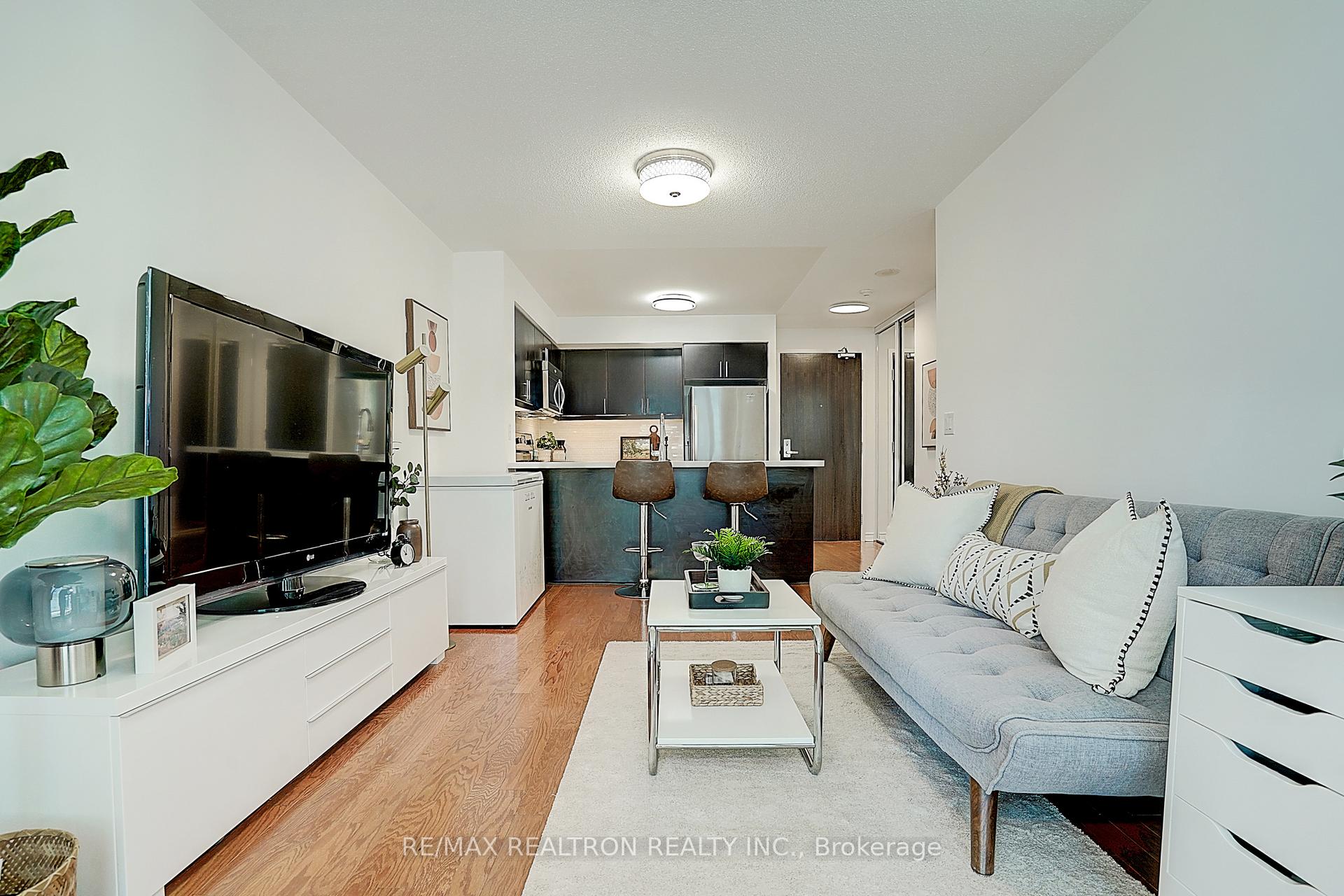 1505 - 25 Lower Simcoe Street, Toronto, ON M5J 3A1