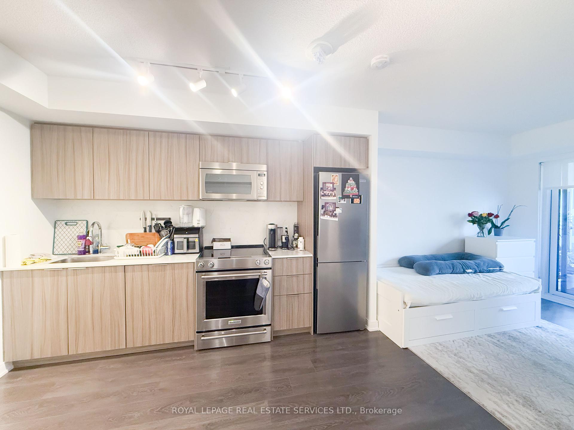 1506 - 30 Samuel Wood Way, Toronto, ON M9B 0C9