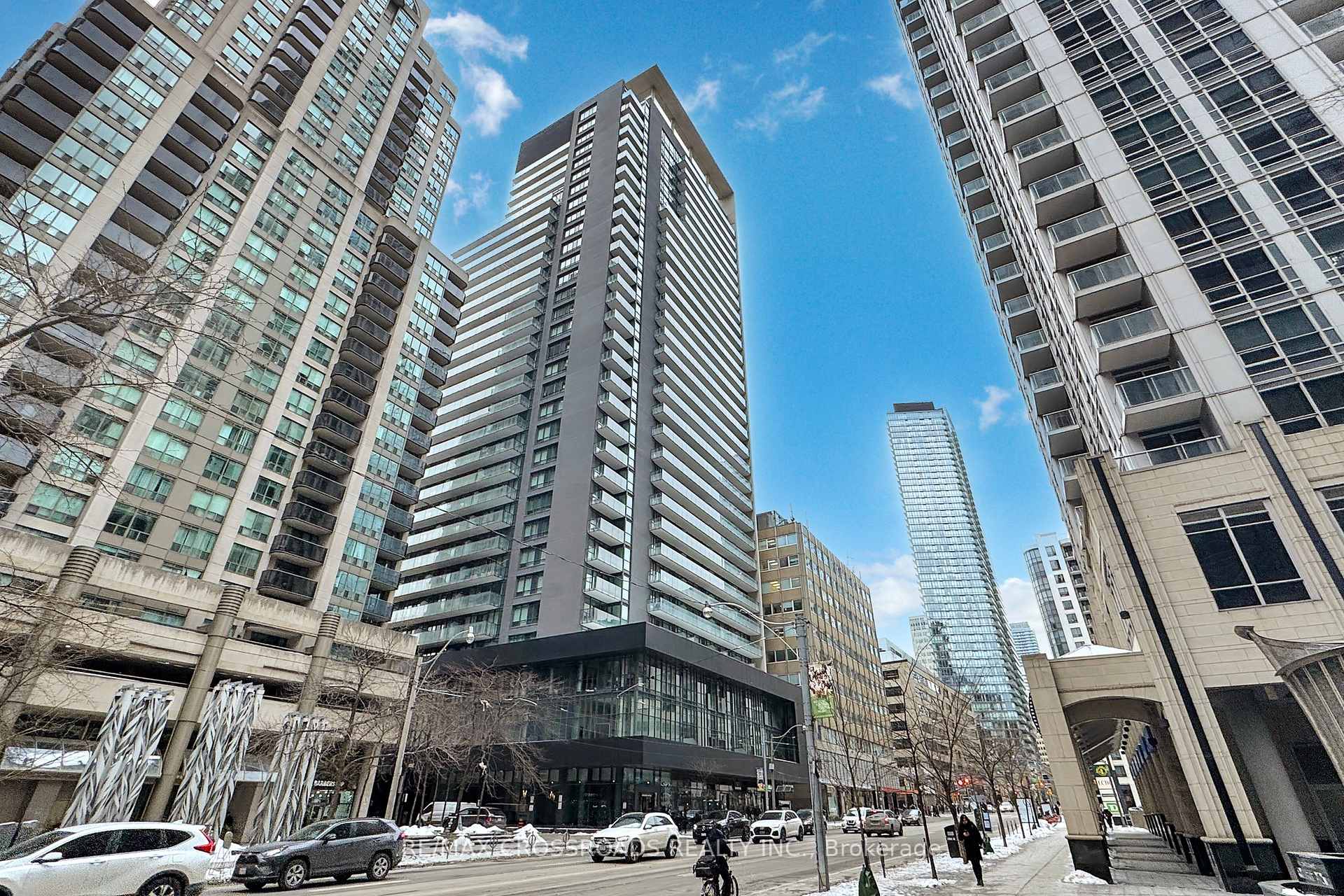 1507 - 770 Bay Street, Toronto, ON M5G 0A6
