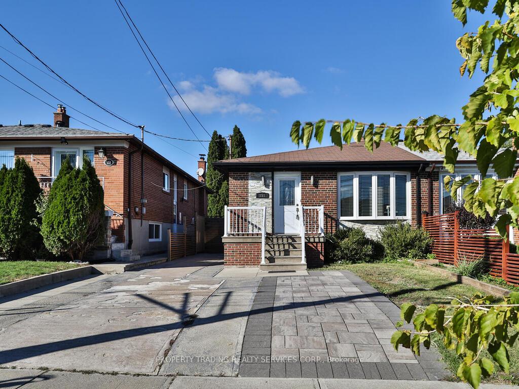 151 Navenby Crescent, Toronto, ON M9L 1B3