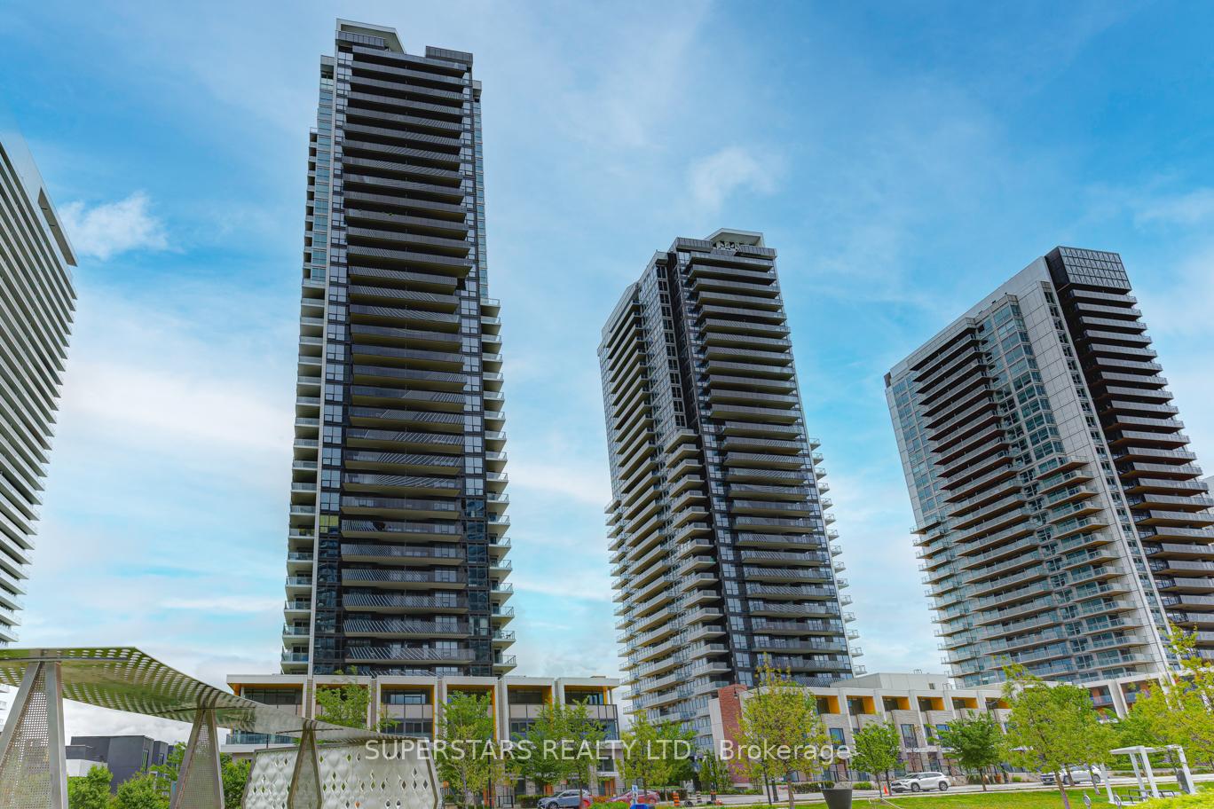 1511 - 95 Mcmahon Drive, Toronto, ON M2K 0H2