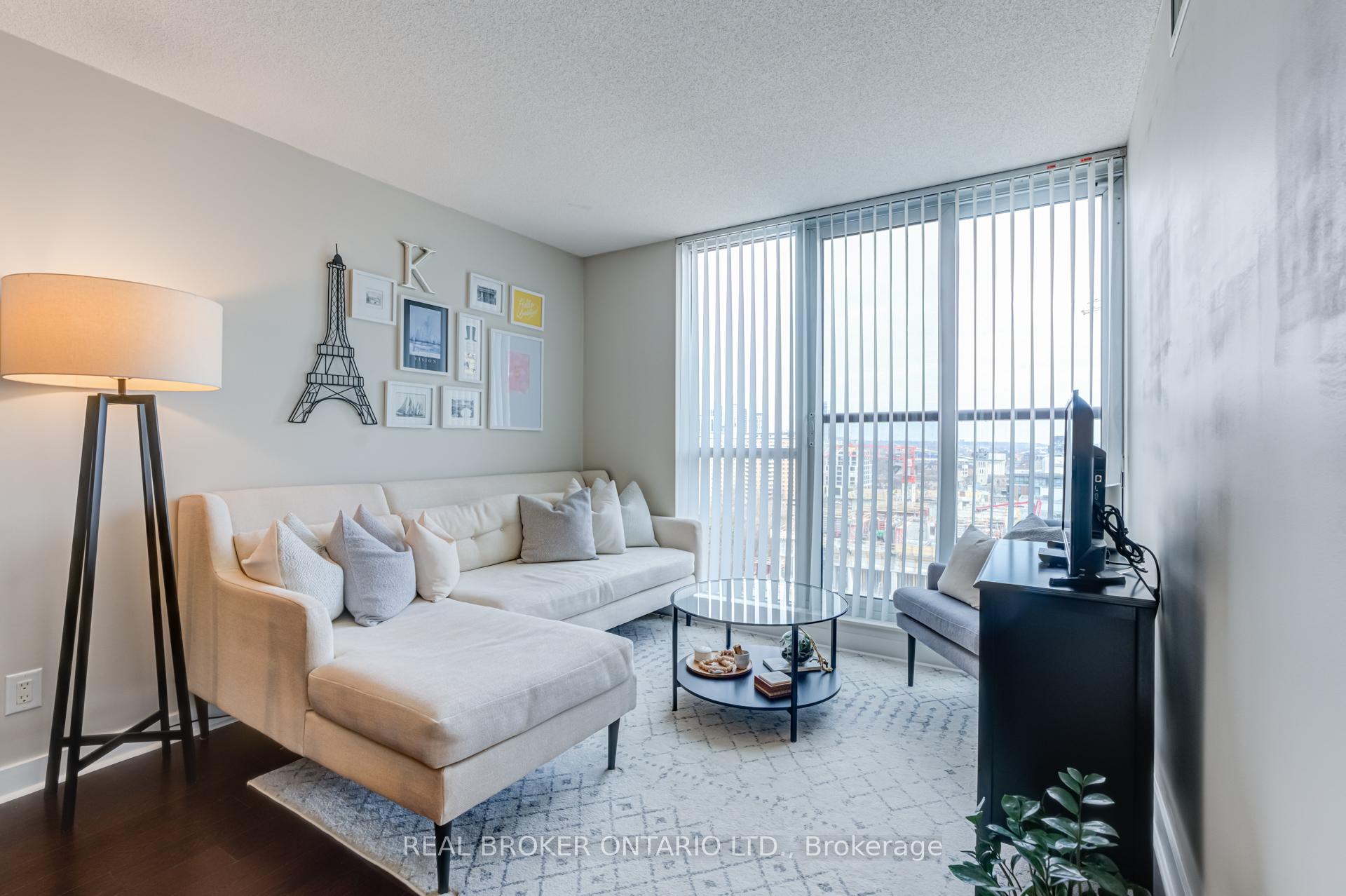1516 - 320 Richmond Street E, Toronto, ON M5A 1P9