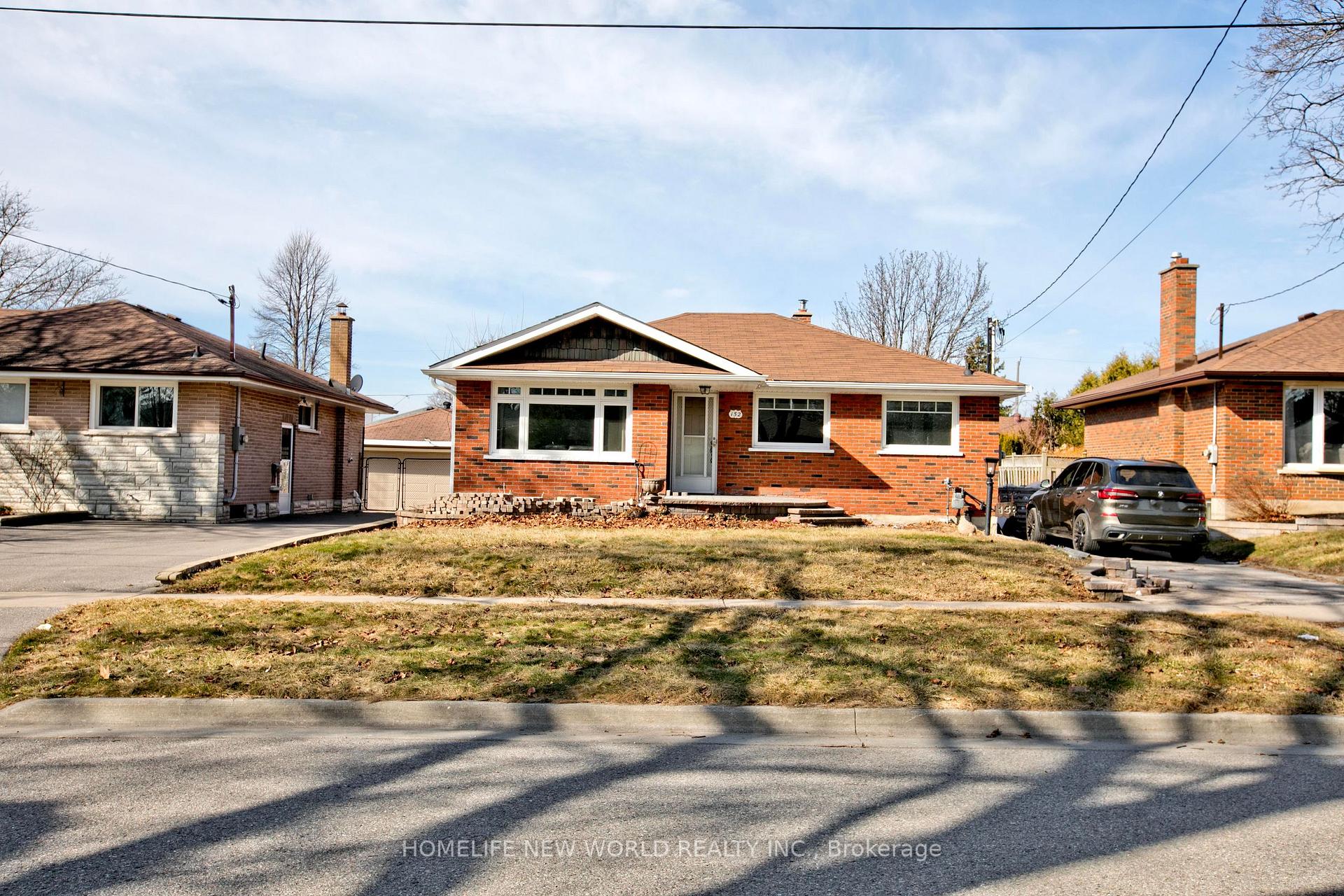 152 Eastmount Street, Oshawa, ON L1G 6K6