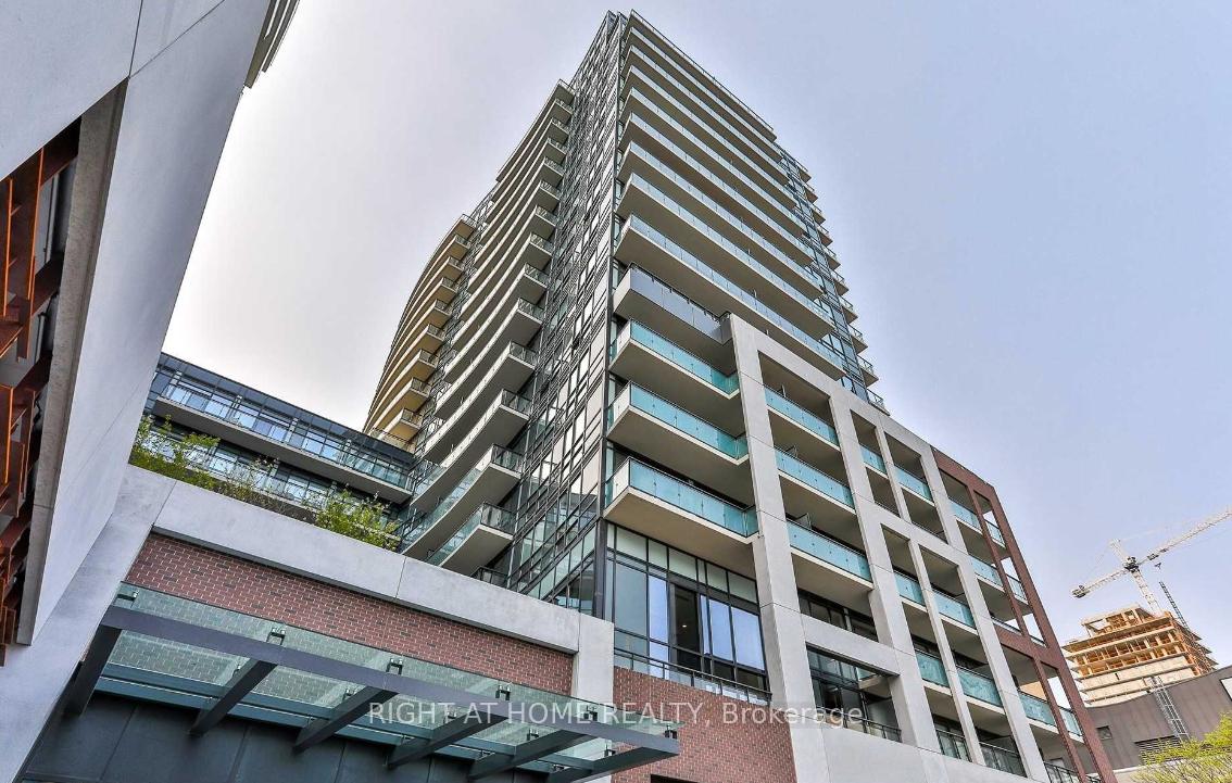 1529 - 460 Adelaide Street E, Toronto, ON M5A 0E7