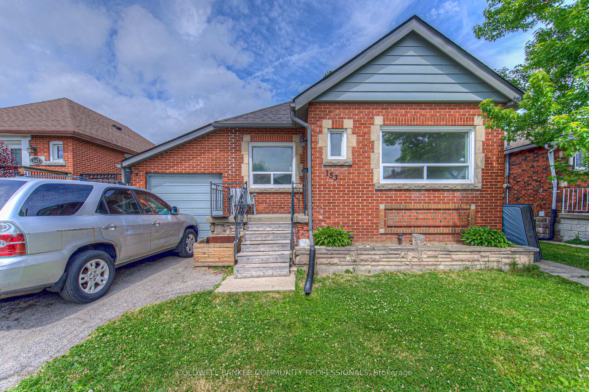 153 Fairfield Avenue, Hamilton, ON L8H 5H3