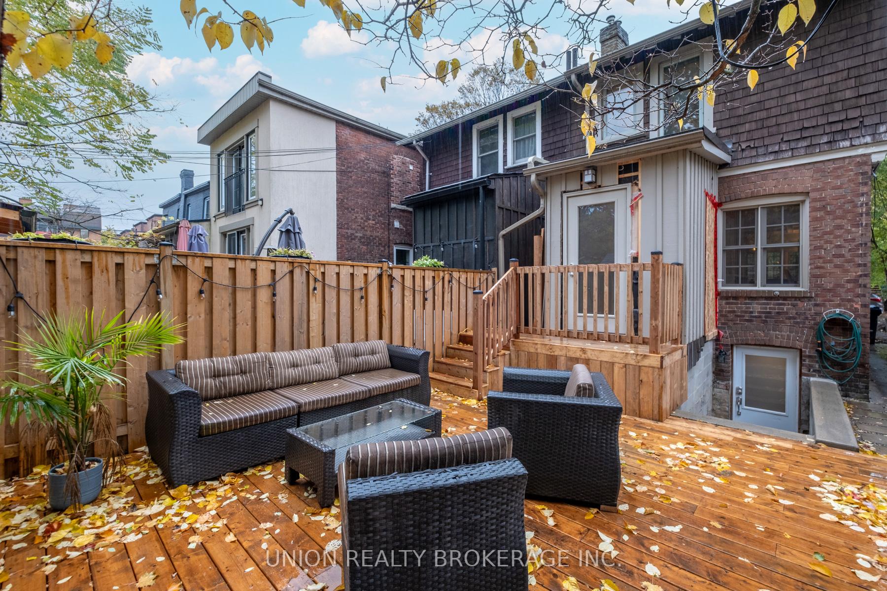 153 Wineva Avenue, Toronto, ON M4E 2T3