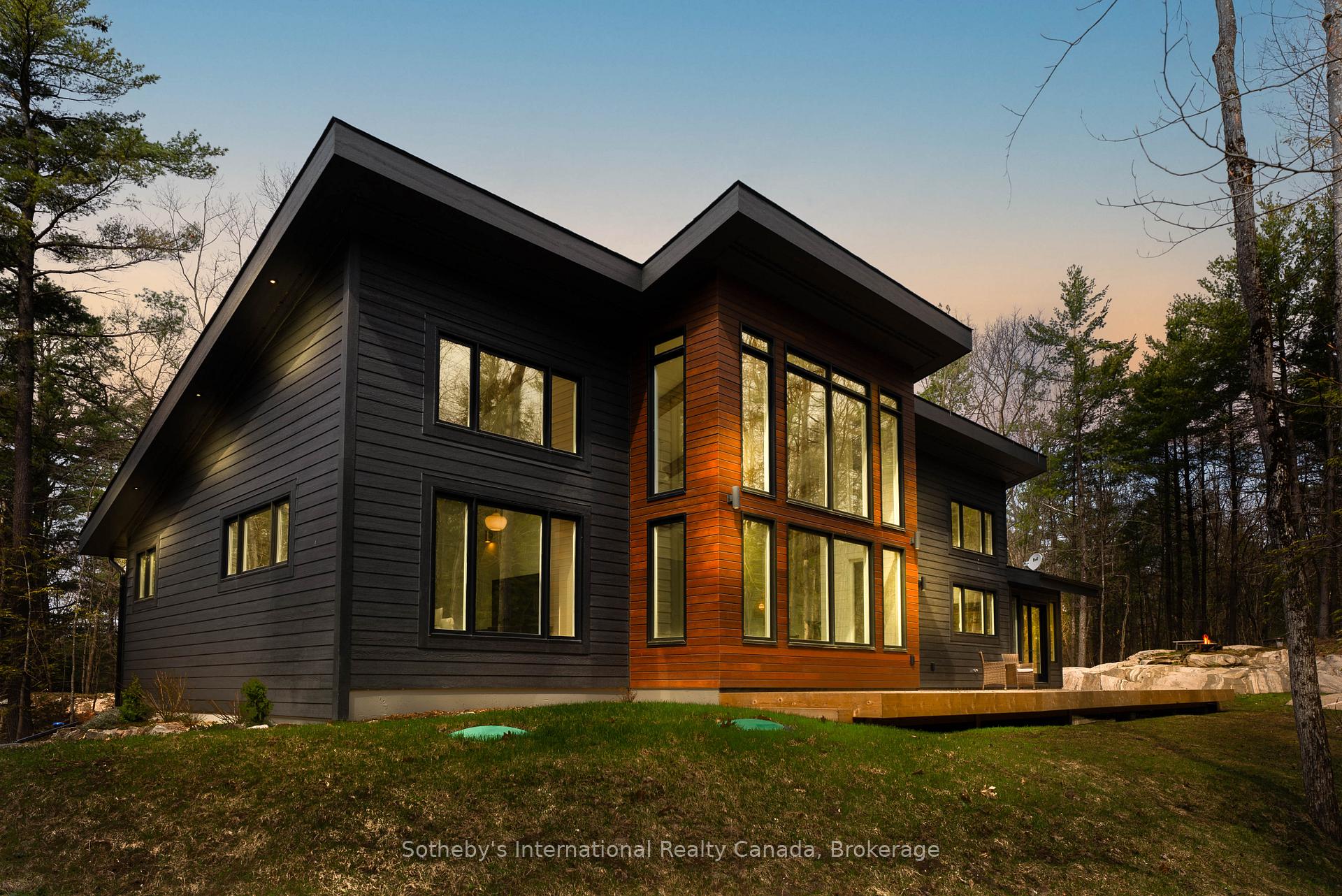 1532 Southwood Road, Gravenhurst, ON P0E 1G0