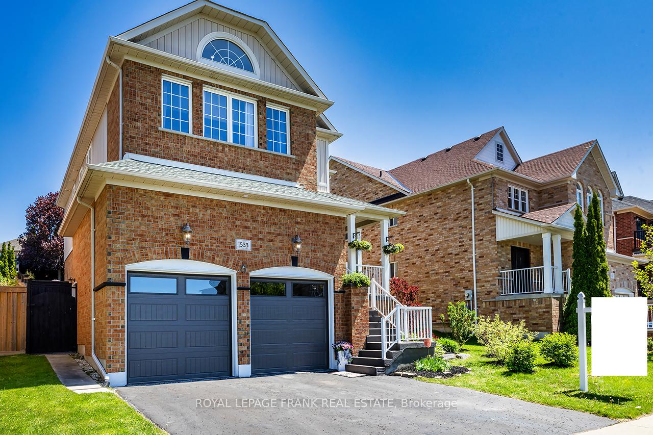1533 Clearbrook Drive, Oshawa, ON L1K 2P6