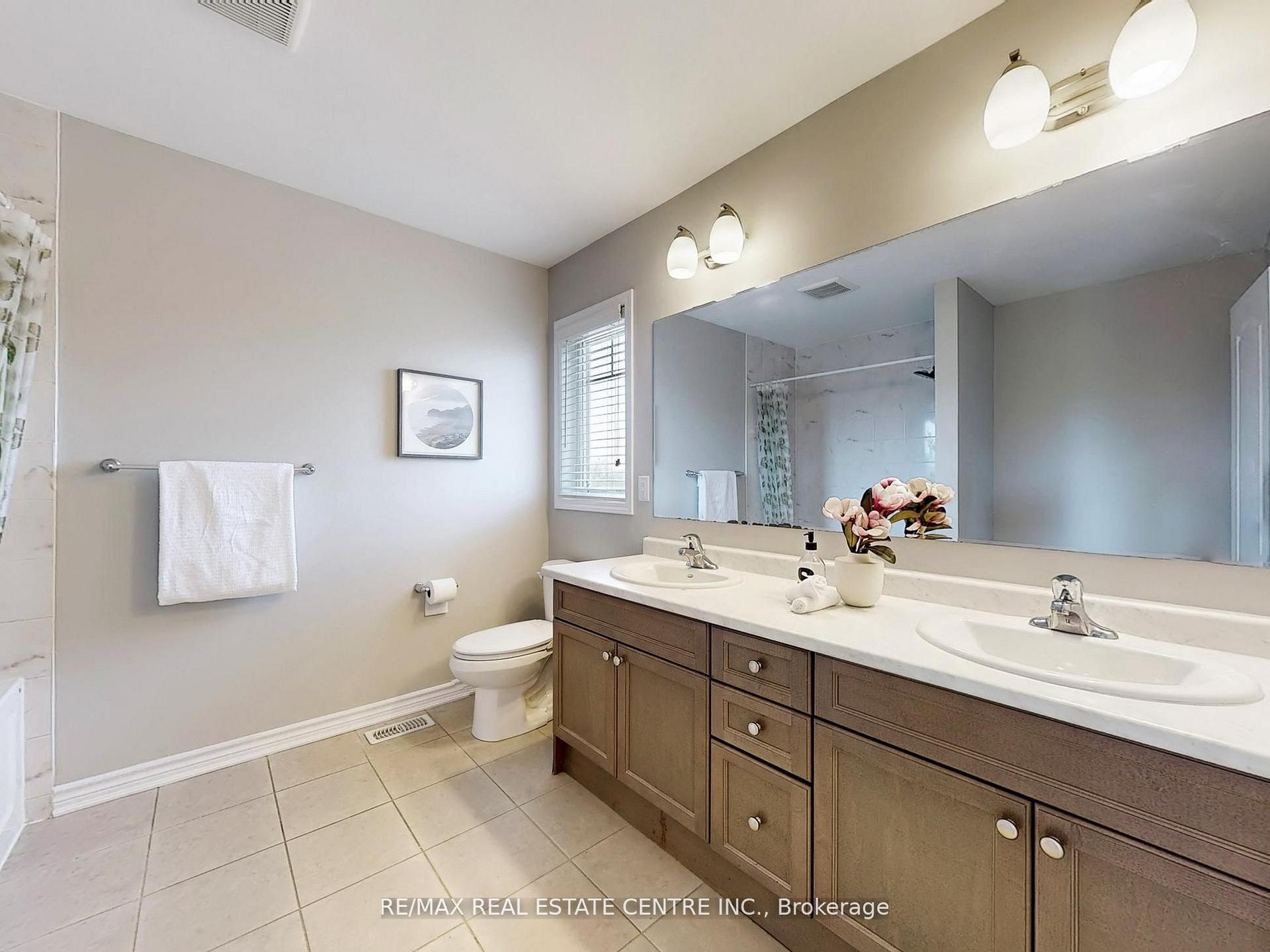 1538 Clitherow Street, Milton, ON L9E 0B1