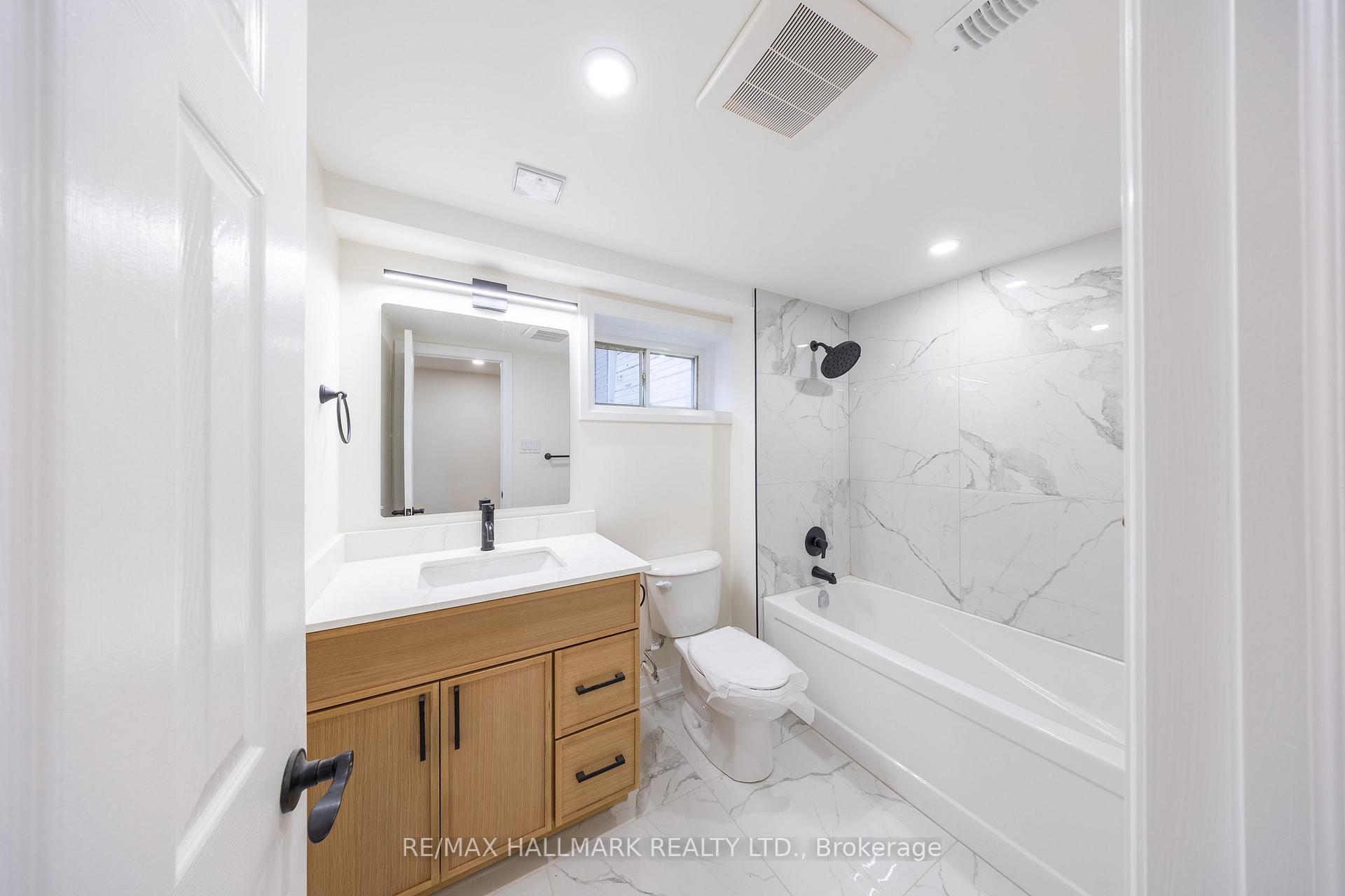 BSMT - 154 Fitzgibbon Avenue, Toronto, ON M1K 4A8