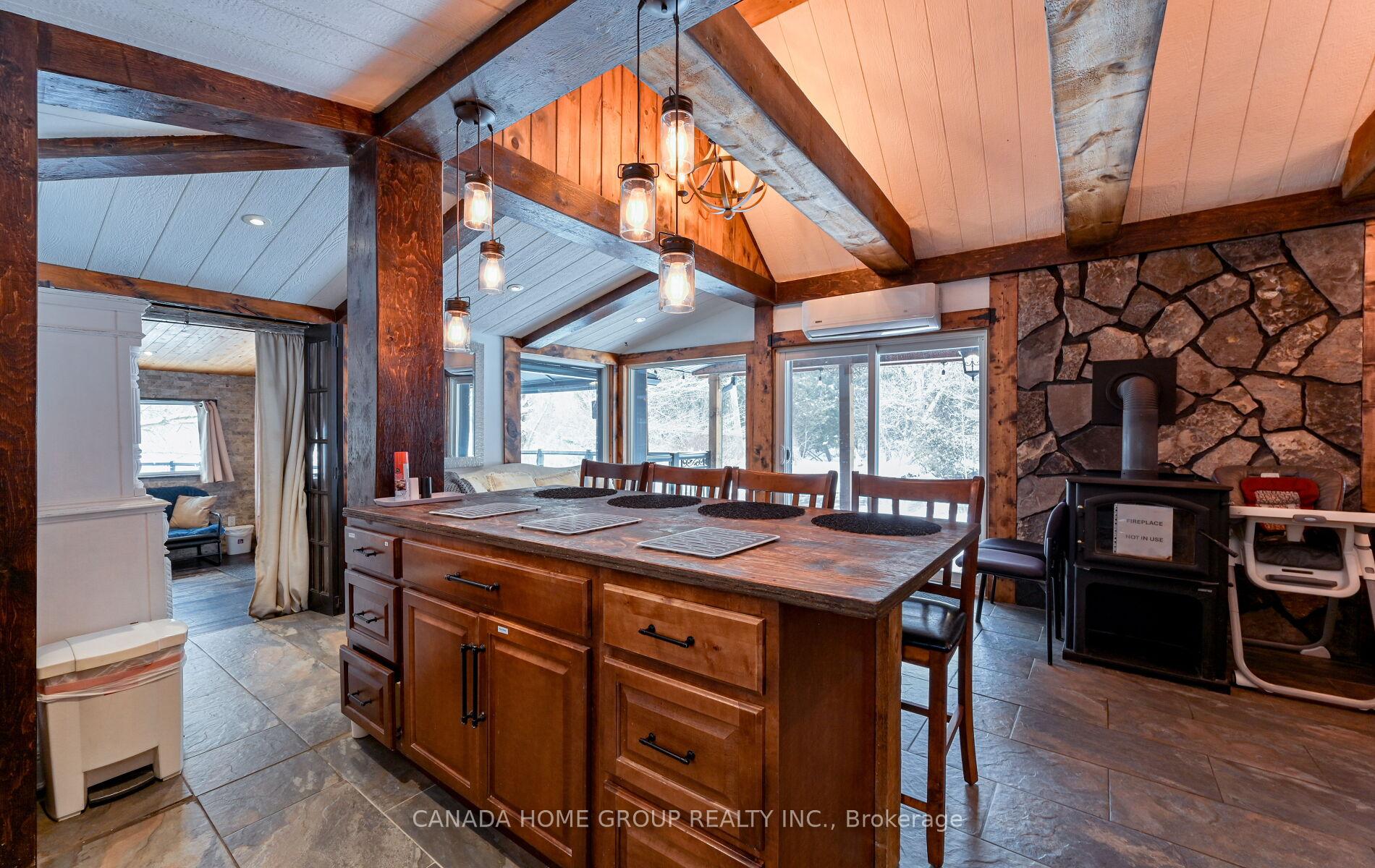 15472 Mclaughlin Road, Caledon, ON L7C 1J5