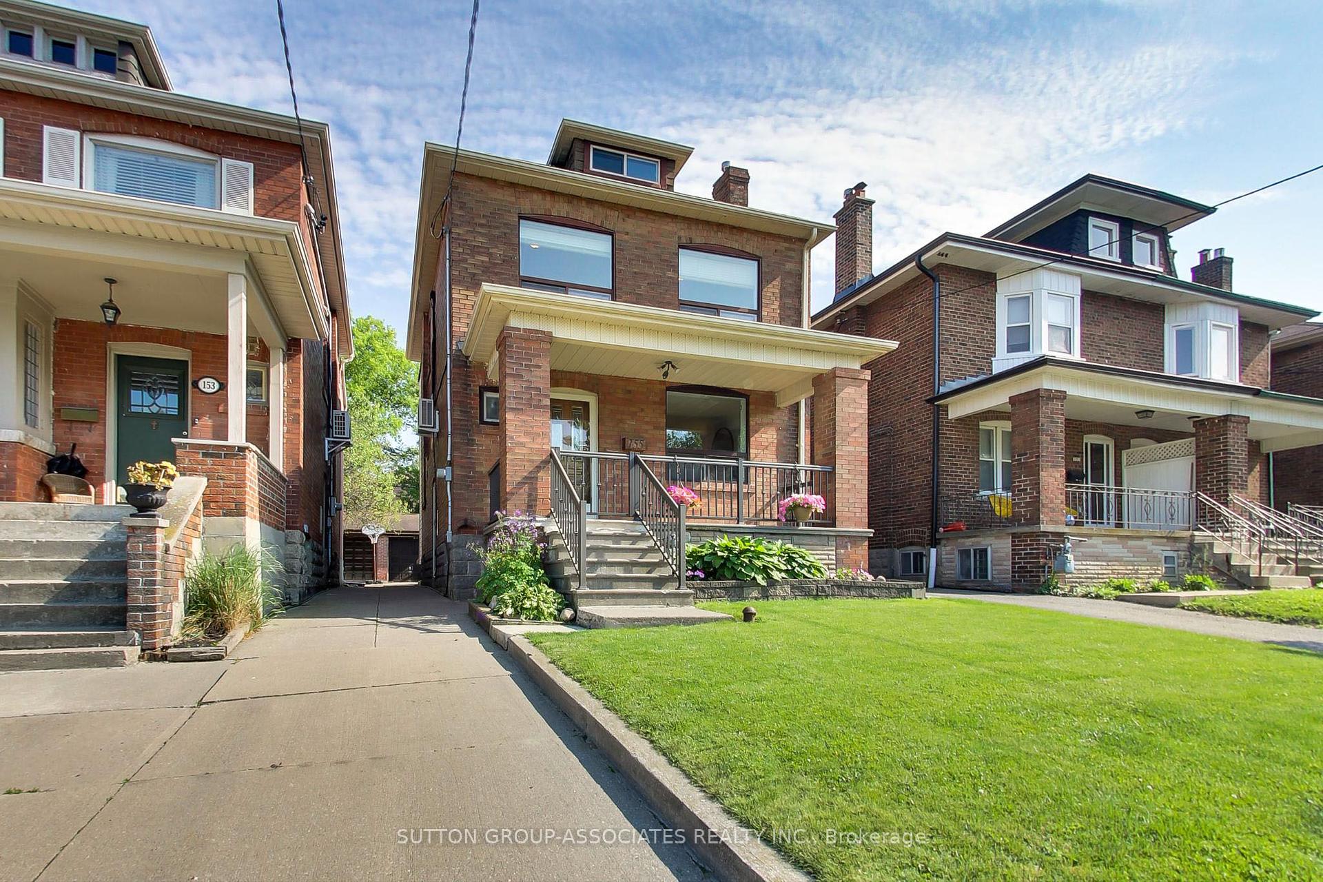 155 Maplewood Avenue, Toronto, ON M6C 1J8