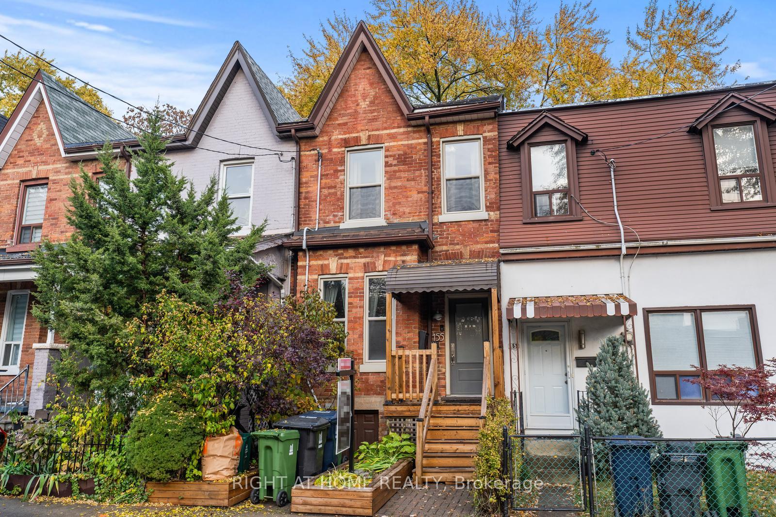 155 Munro Street, Toronto, ON M4M 2B8