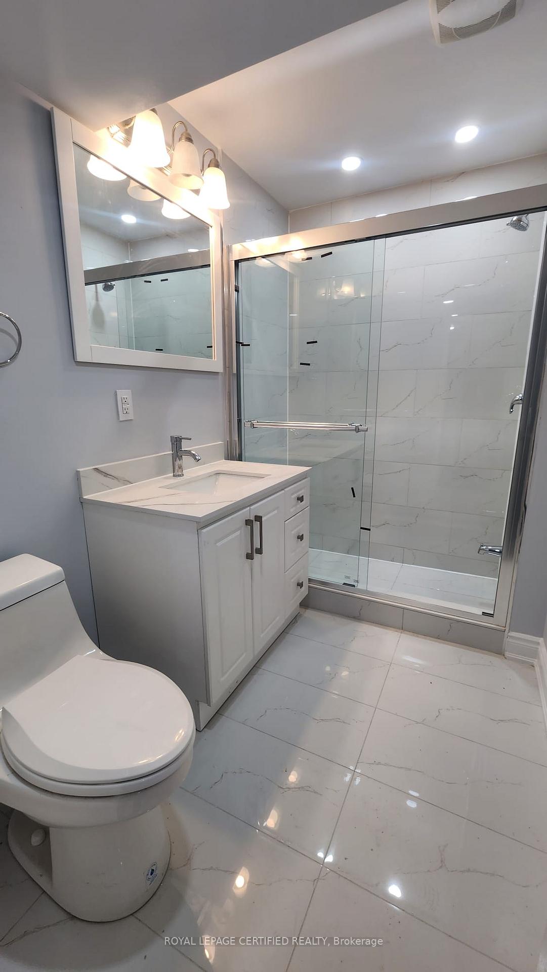 155 Rosie Street N, Blue Mountains, ON N0H 1J0