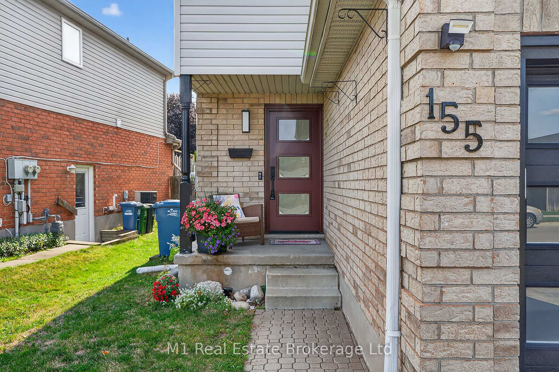 155 Stephanie Drive, Guelph, ON N1K 1X7