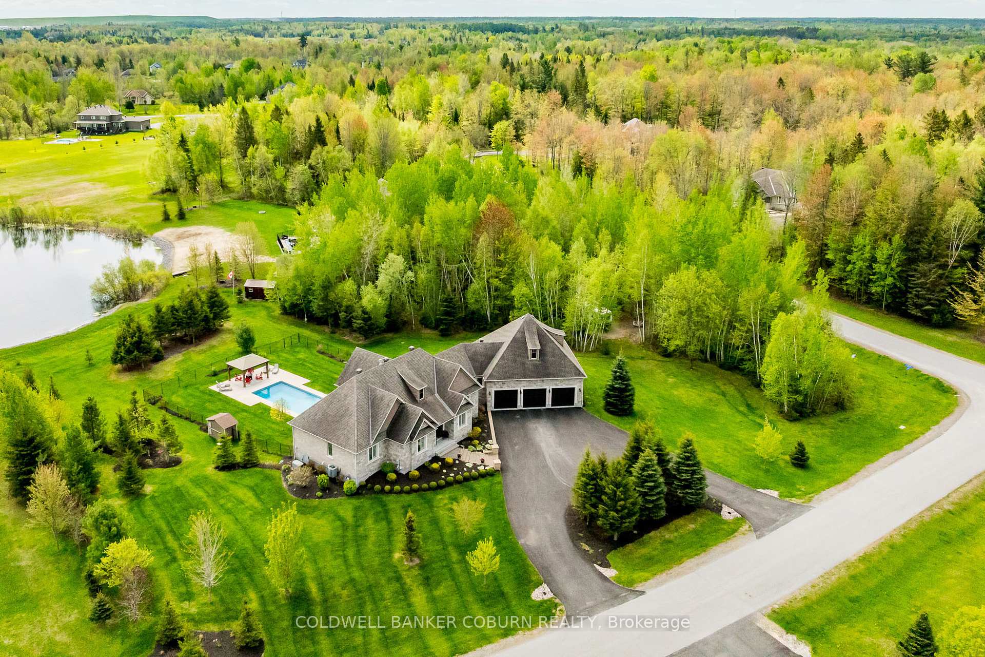 155 West Lake Circle, Carp - Huntley Ward, ON K0A 1L0