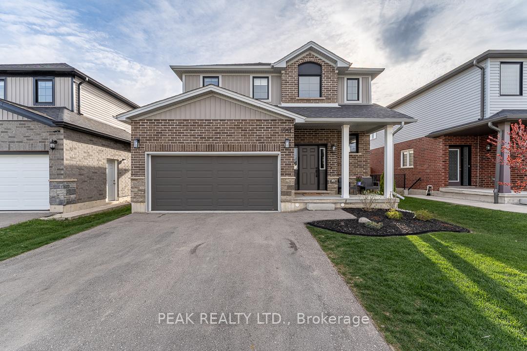 1557 Applerock Avenue, London North, ON N6G 0M7