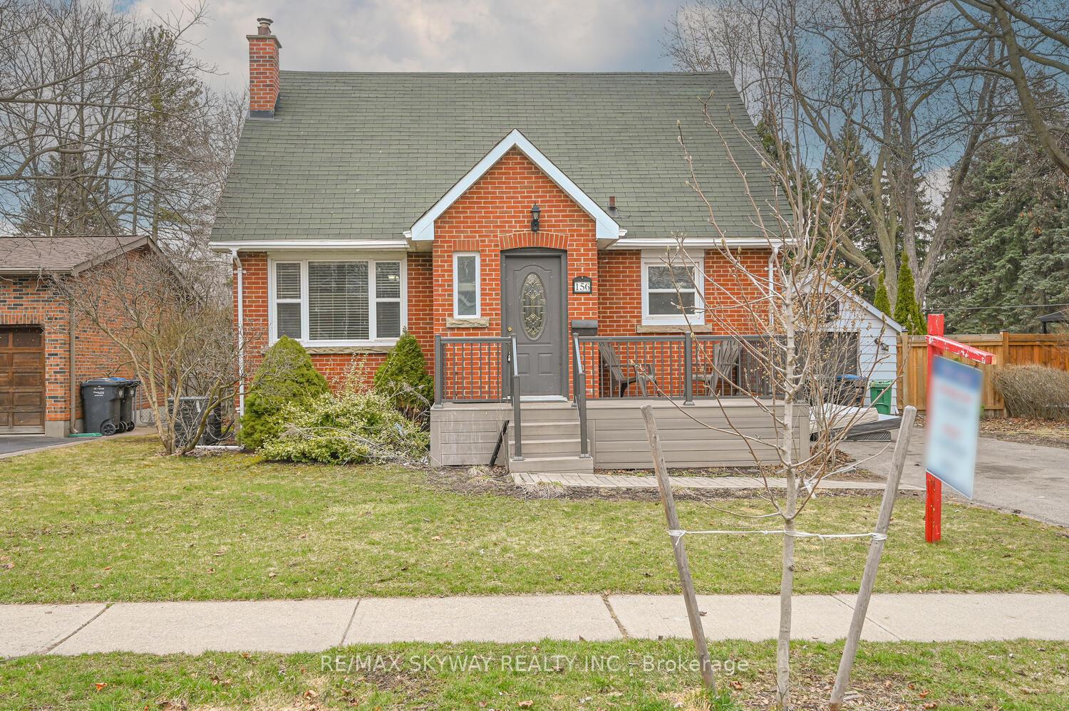 156 Mill Street S, Brampton, ON L6Y 1T6