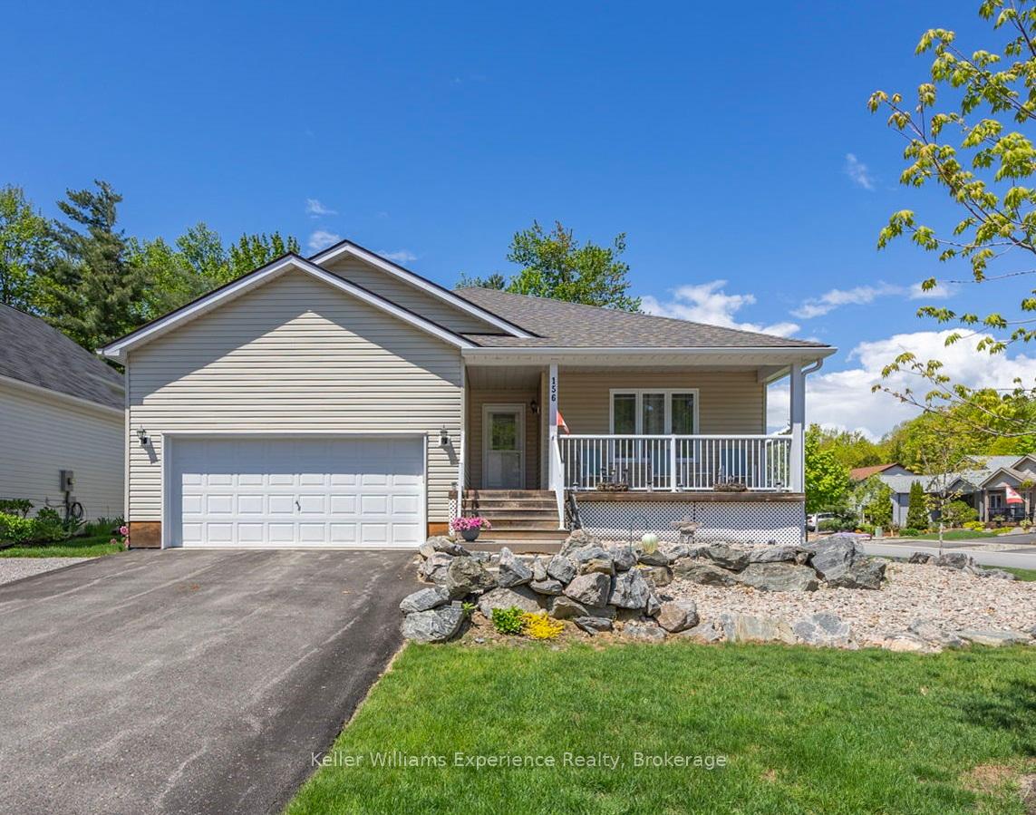 156 Pineridge Gate, Gravenhurst, ON P1P 0A3