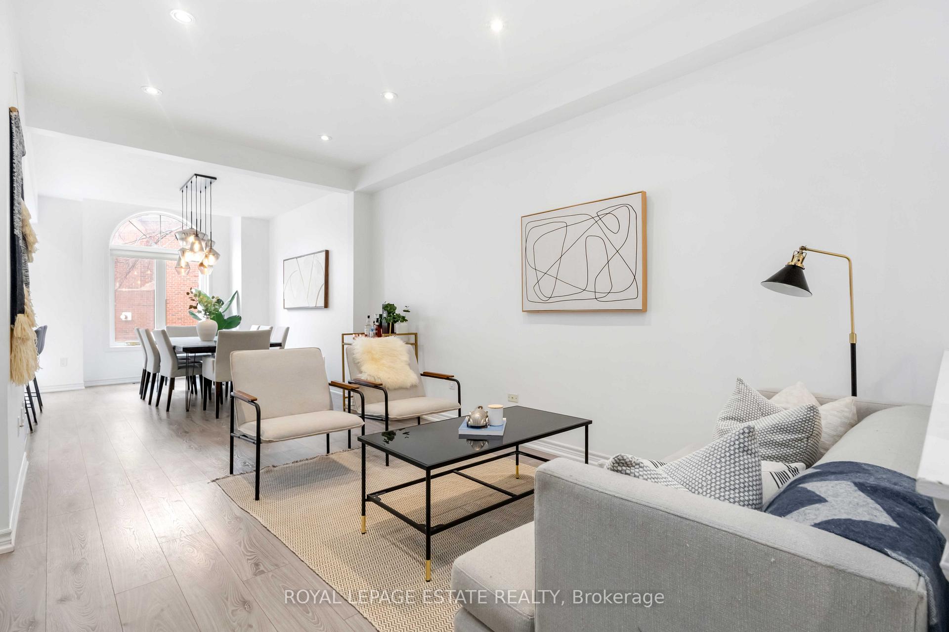 157 - 190 Harding Boulevard, Richmond Hill, ON L4C 0J9