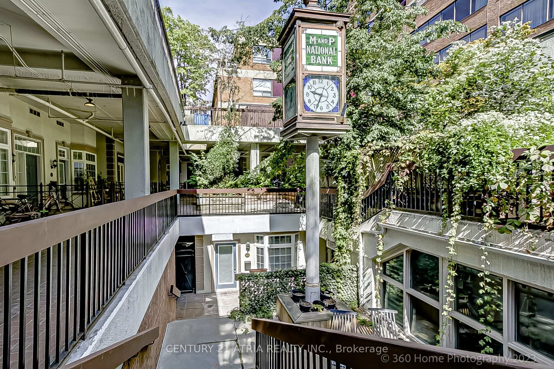 158 - 78 St Patrick Street, Toronto, ON M5T 3K8