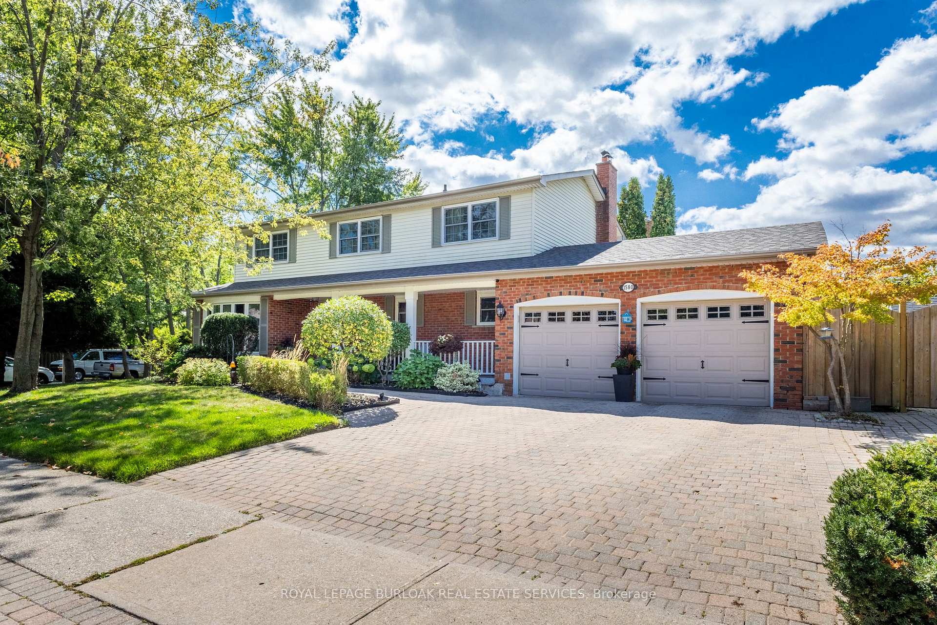 1580 WOODEDEN Drive, Mississauga, ON L5H 3S5