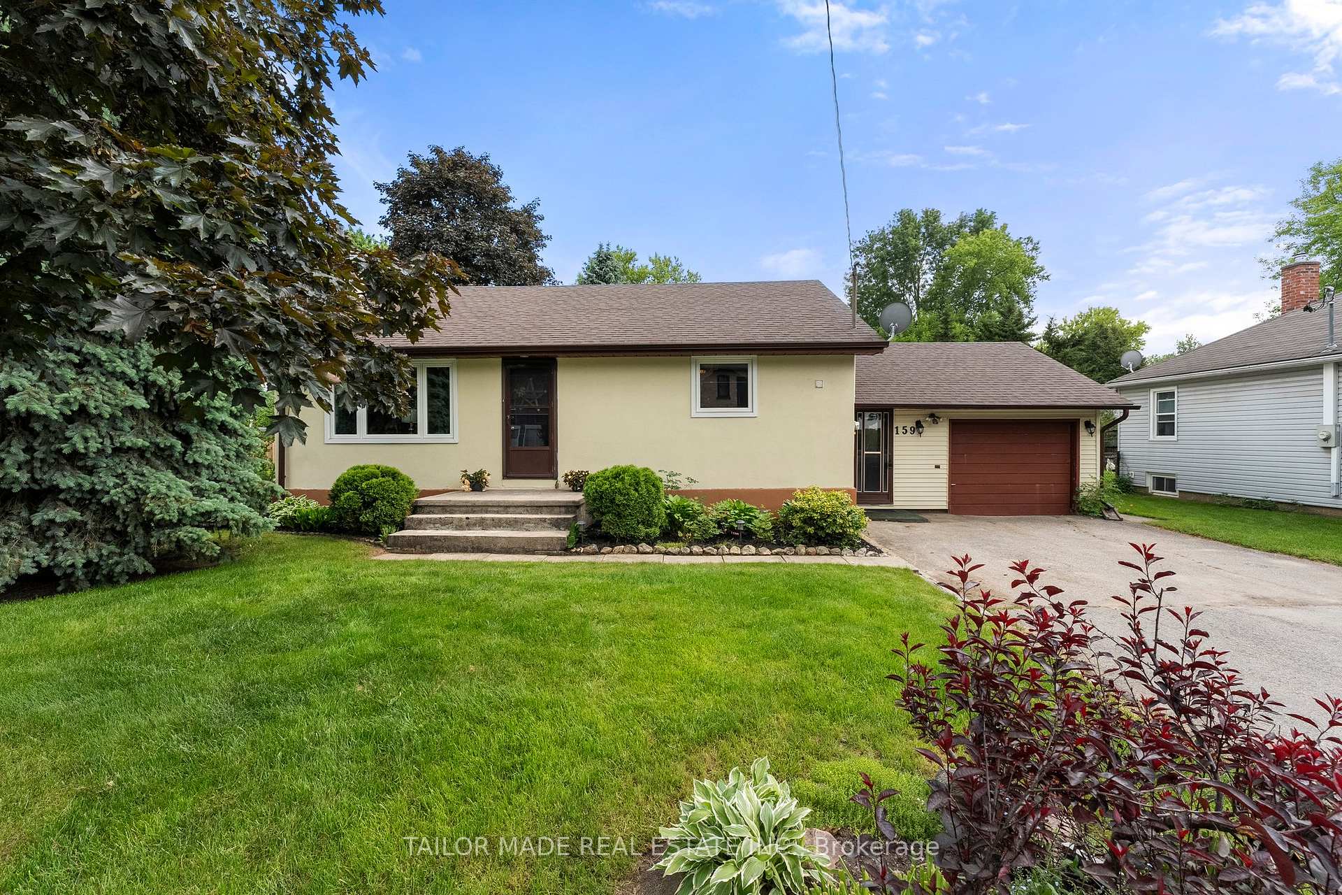 159 Murphy Road W, Essa, ON L0M 1B1