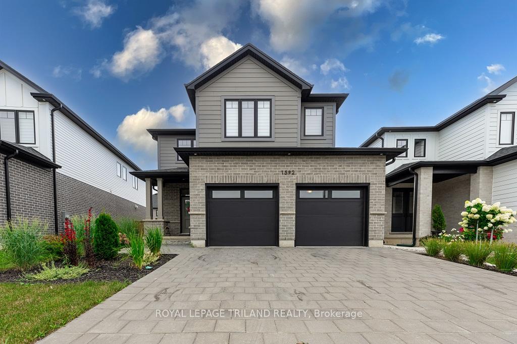 1592 Applerock Avenue, London North, ON N6G 0X5