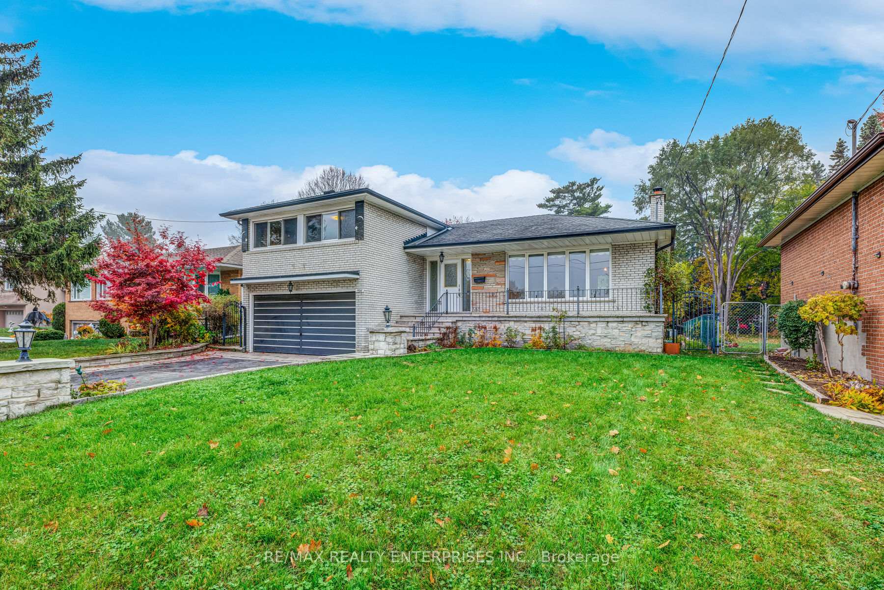 1598 Ewald Road, Mississauga, ON L5G 4C3