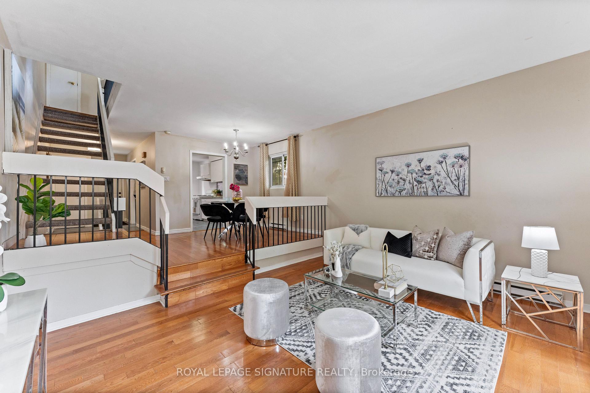 16 - 20 Hainford Street, Toronto, ON M1E 4Y5