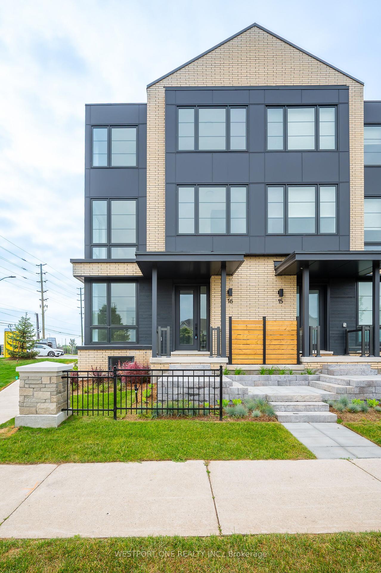 16 - 2273 Turnberry Road, Burlington, ON L7M 4Y4