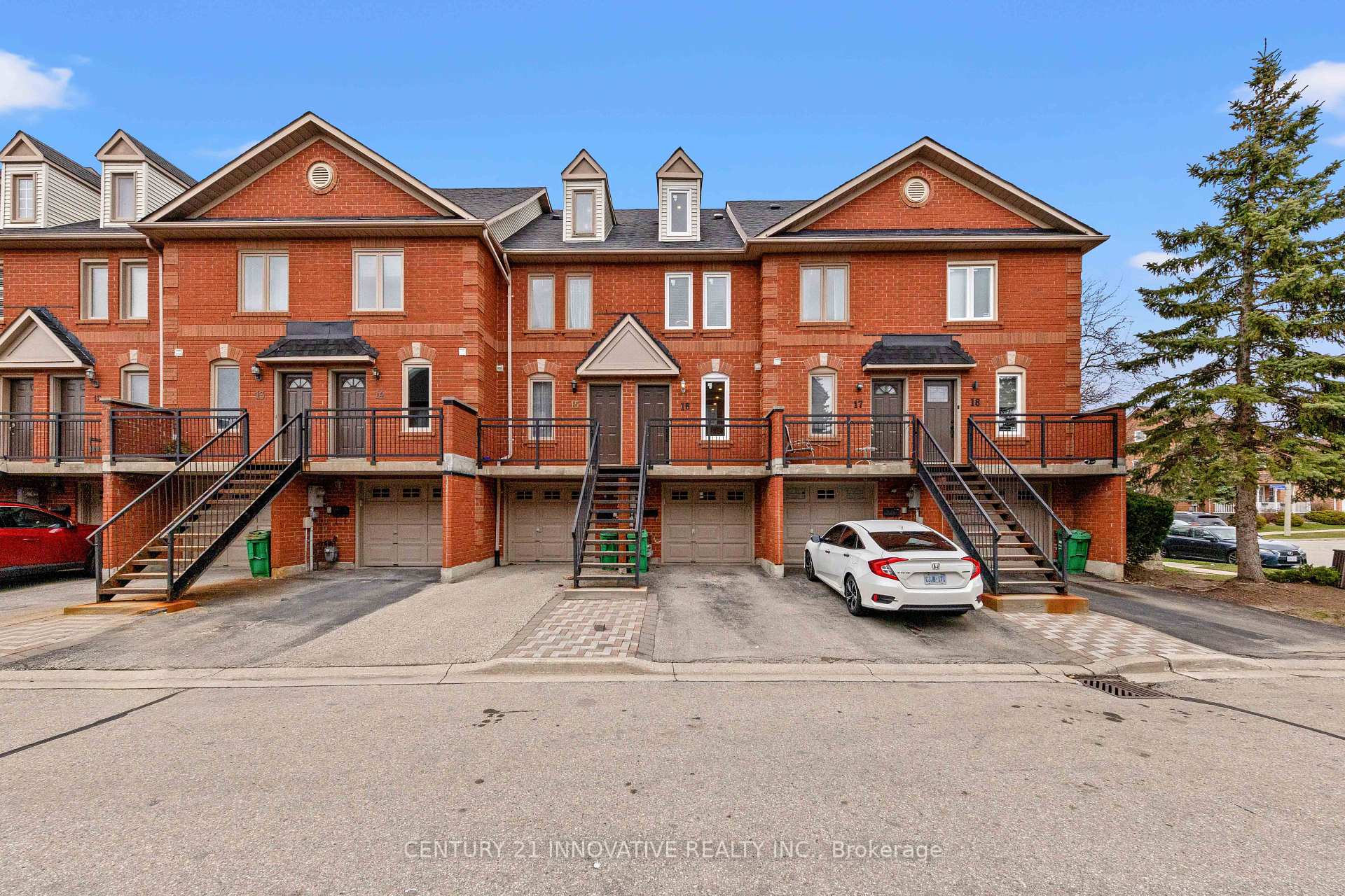 16 - 3895 Doug Leavens Boulevard, Mississauga, ON L5N 7G1