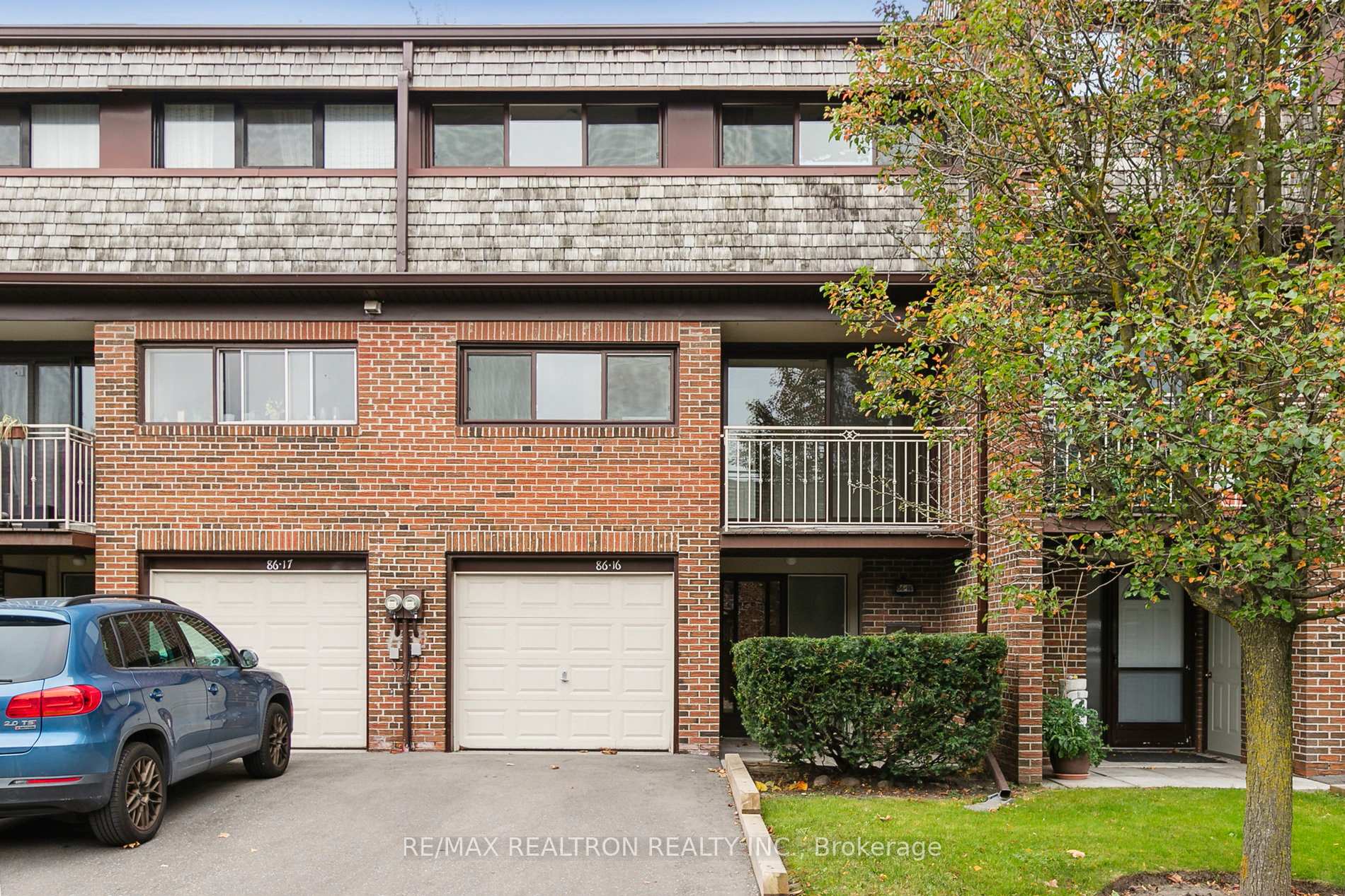 16 - 86 Castlebury Crescent, Toronto, ON M2H 1W8
