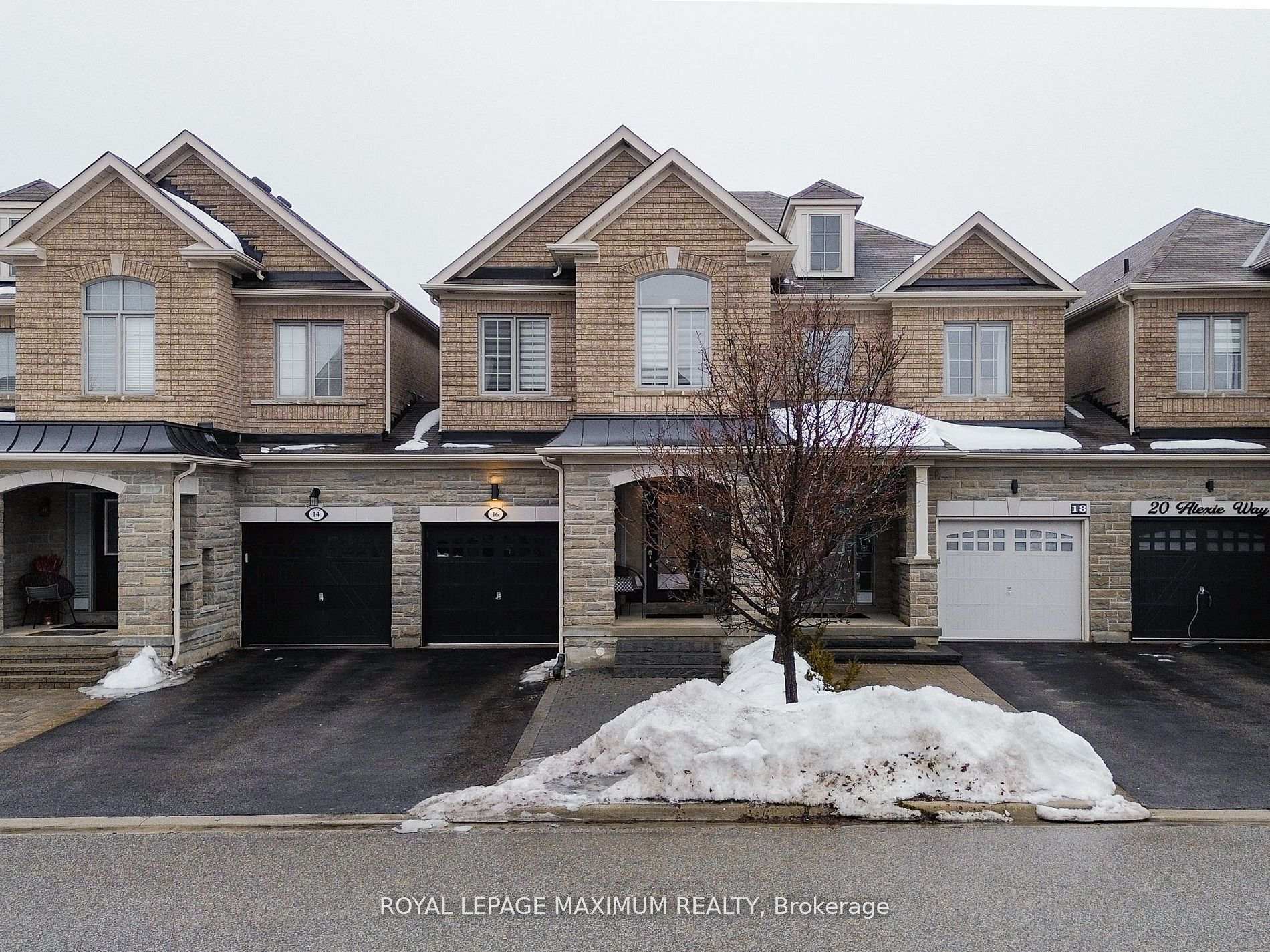 16 Alexie Way, Vaughan, ON L4H 3V5