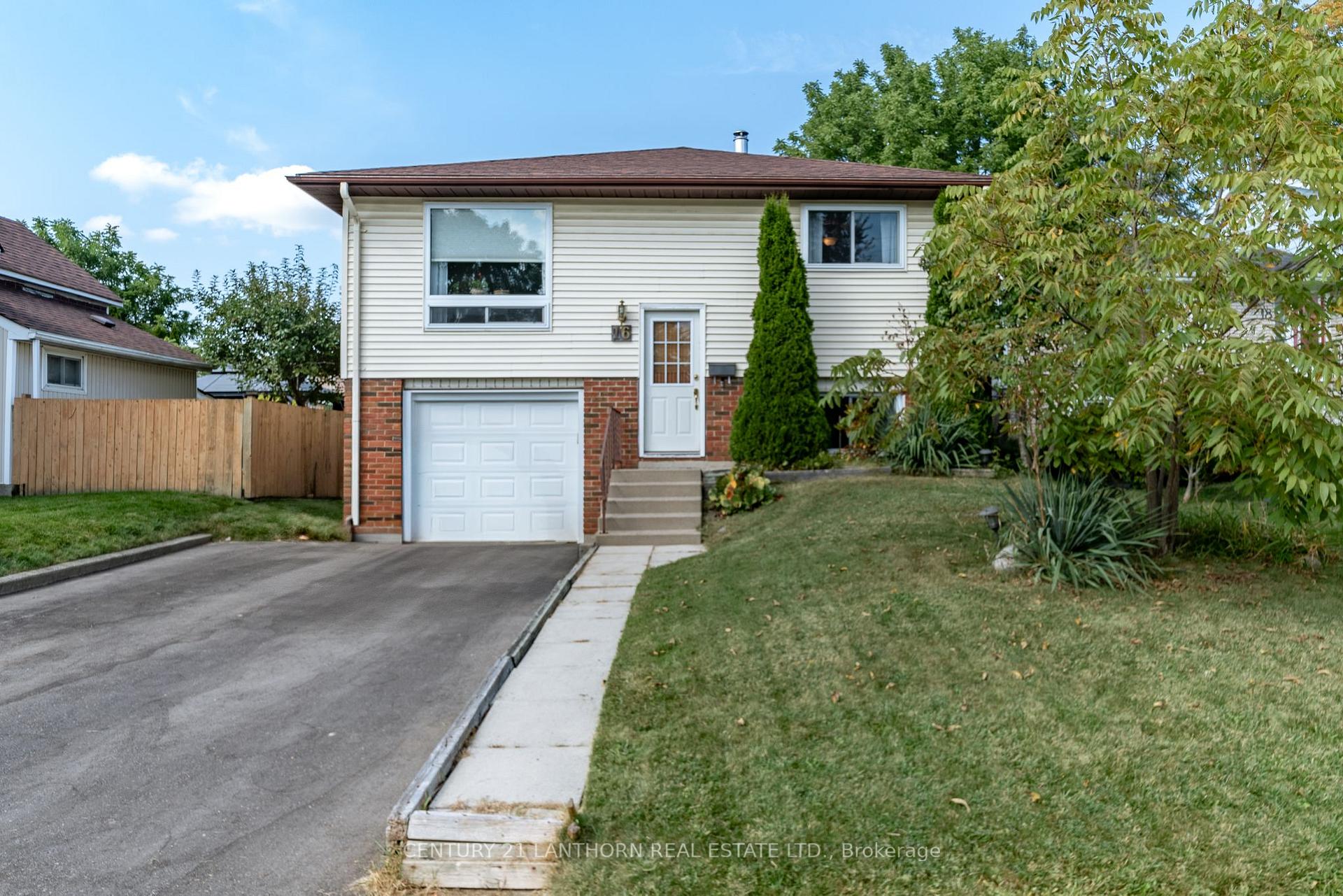 16 Alfred Street, Quinte West, ON K8V 2B1