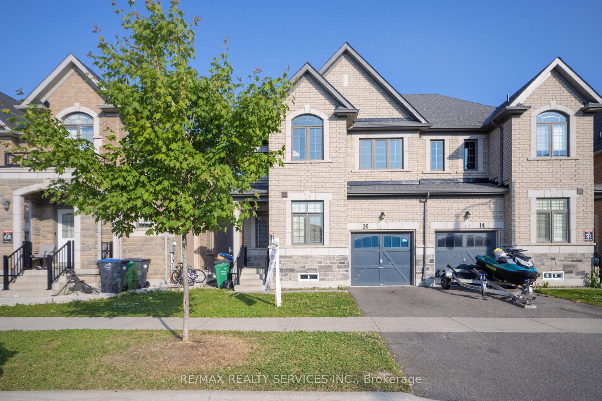 16 Dolobram Trail, Brampton, ON L7A 4Y1