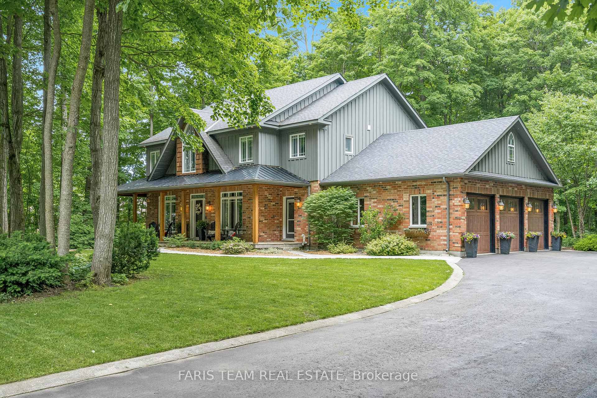 16 Green Mountain Court, Oro-Medonte, ON L0L 2L0