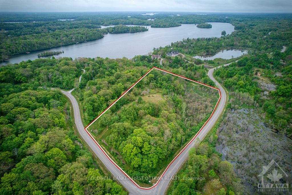 16 GREY OWL Road, South Frontenac, ON K0H 2B0