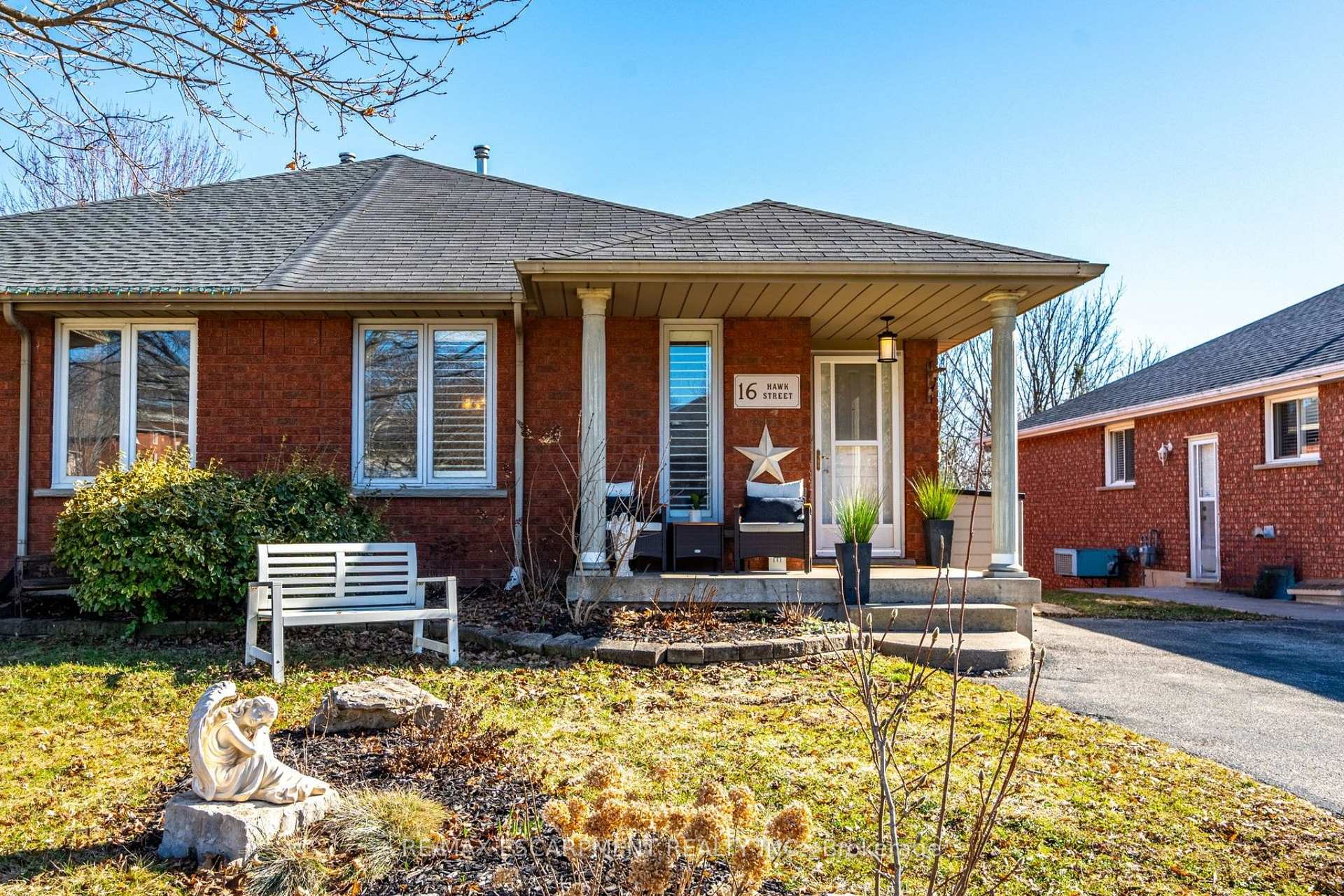 16 Hawk Street, Brant, ON N0E 1N0