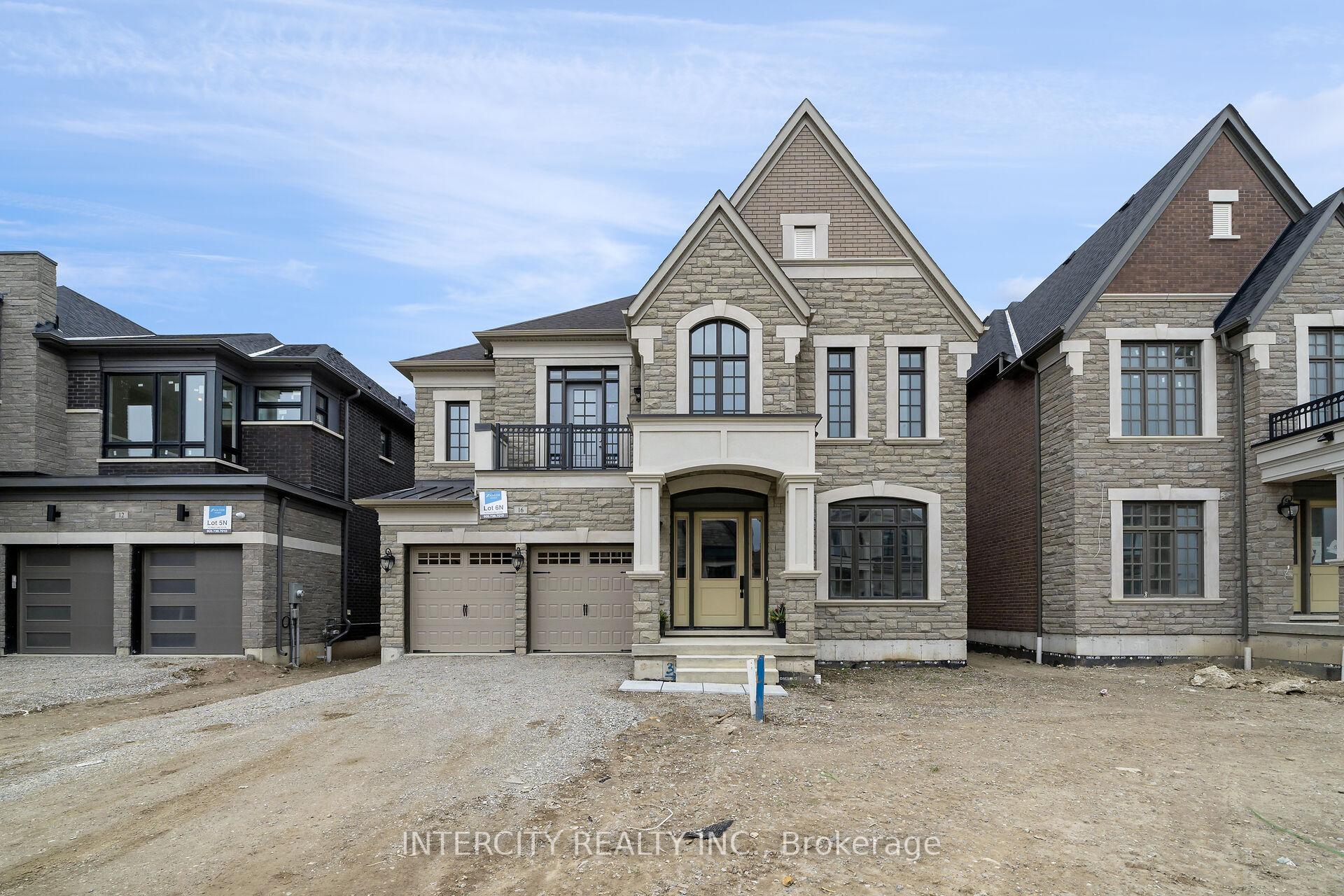 16 Heart Lake Circle, King, ON L7B 0S5