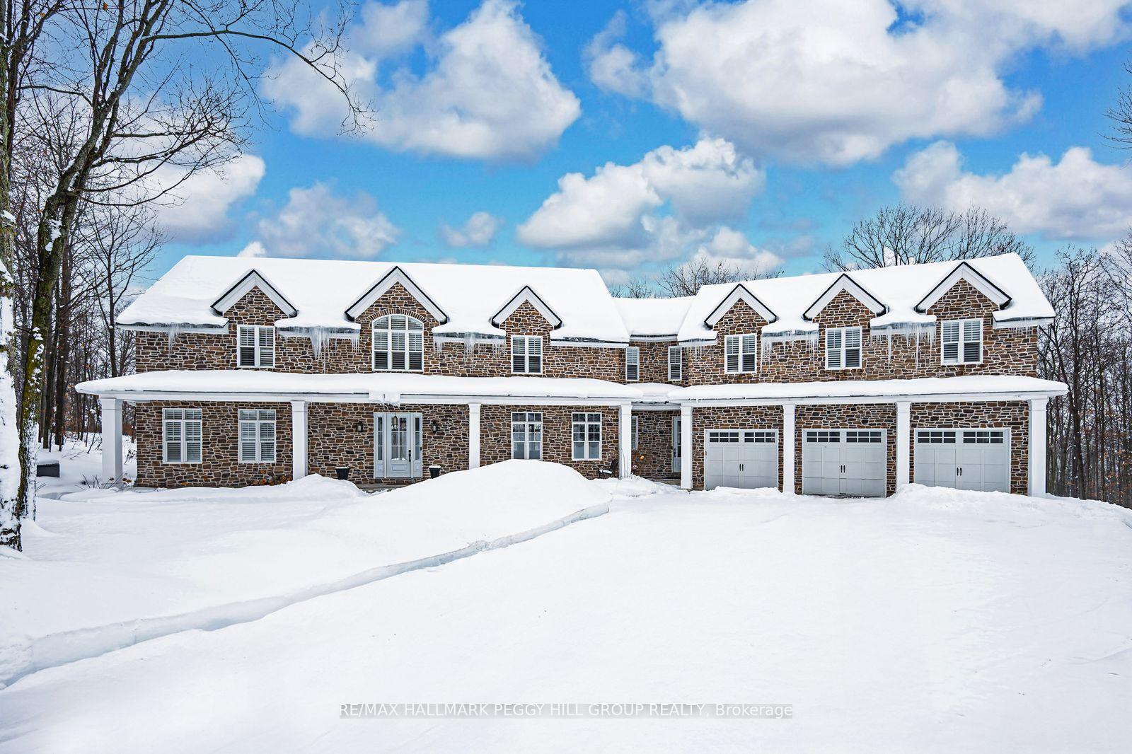 16 Heron Boulevard, Springwater, ON L9X 0J1