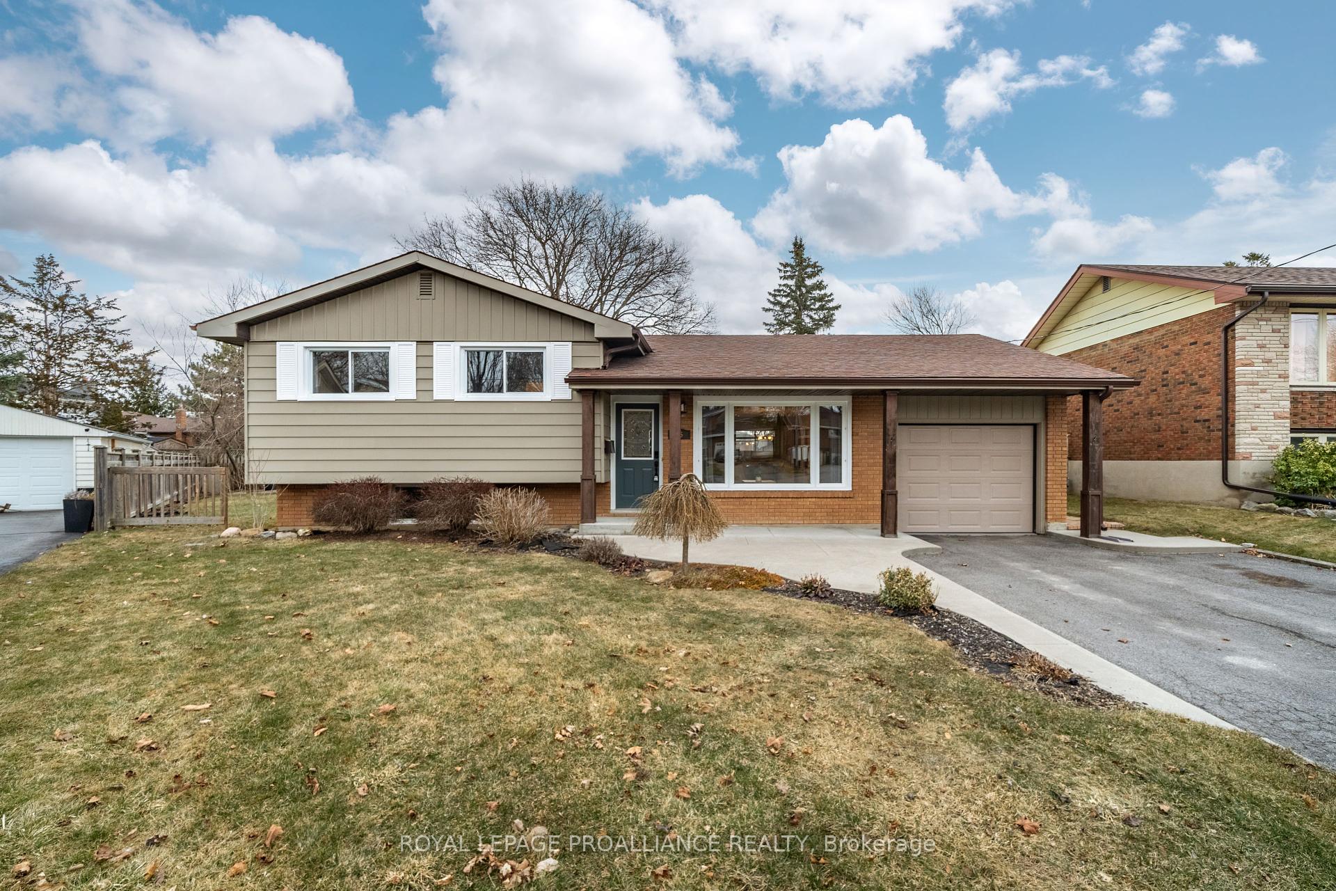 16 Kingsway Court, Belleville, ON K8N 4P1