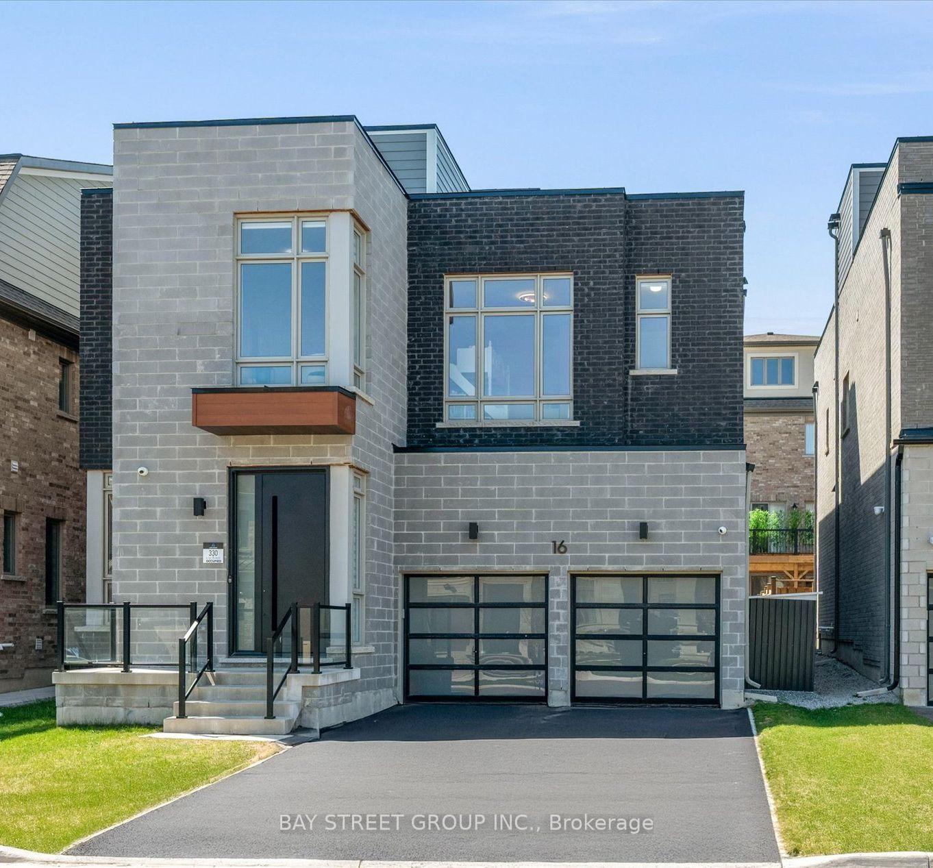 16 Meteorite Street, Richmond Hill, ON L4C 4V7