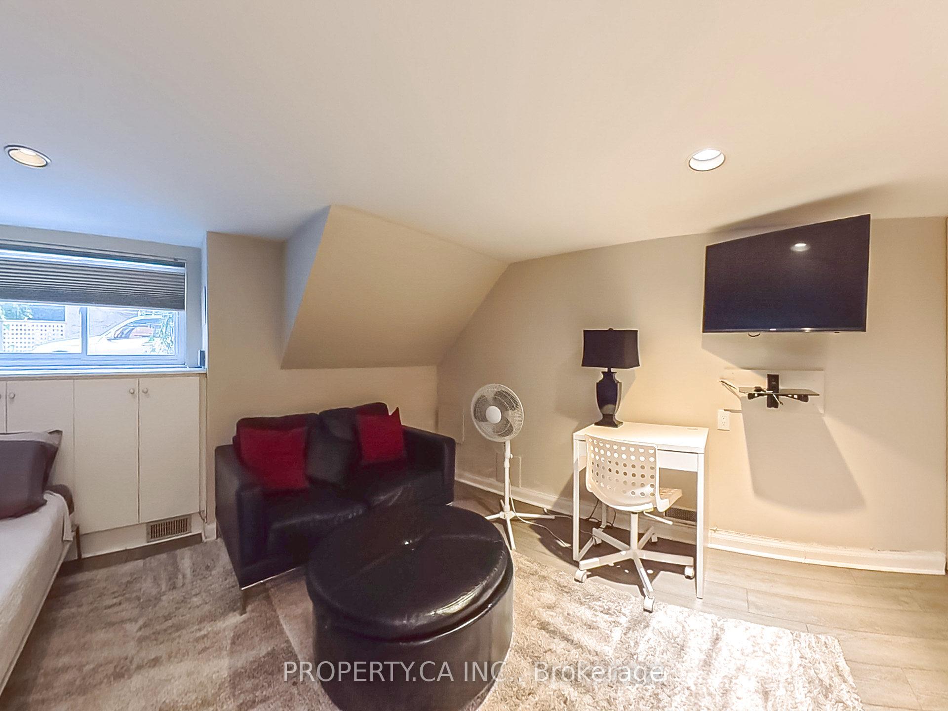 16 Monteith Street, Toronto, ON M4Y 1K7