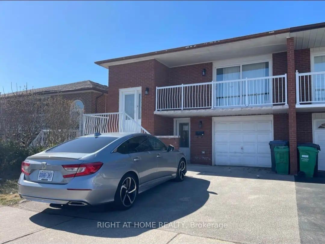 Upper - 16 Prouse Drive, Brampton, ON L6V 3A8